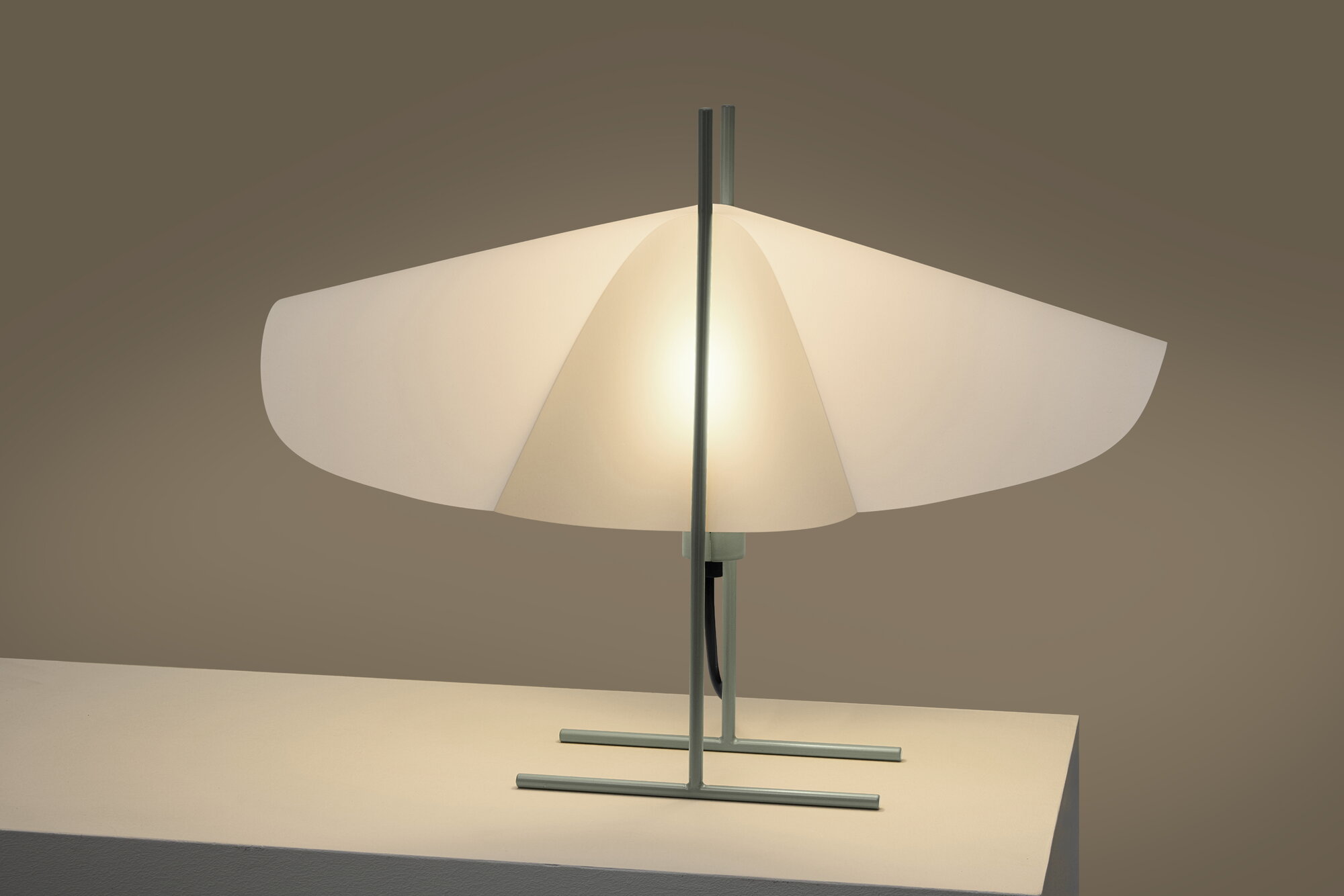 Motarasu Cho table lamp, white - matcha | Finnish Design Shop