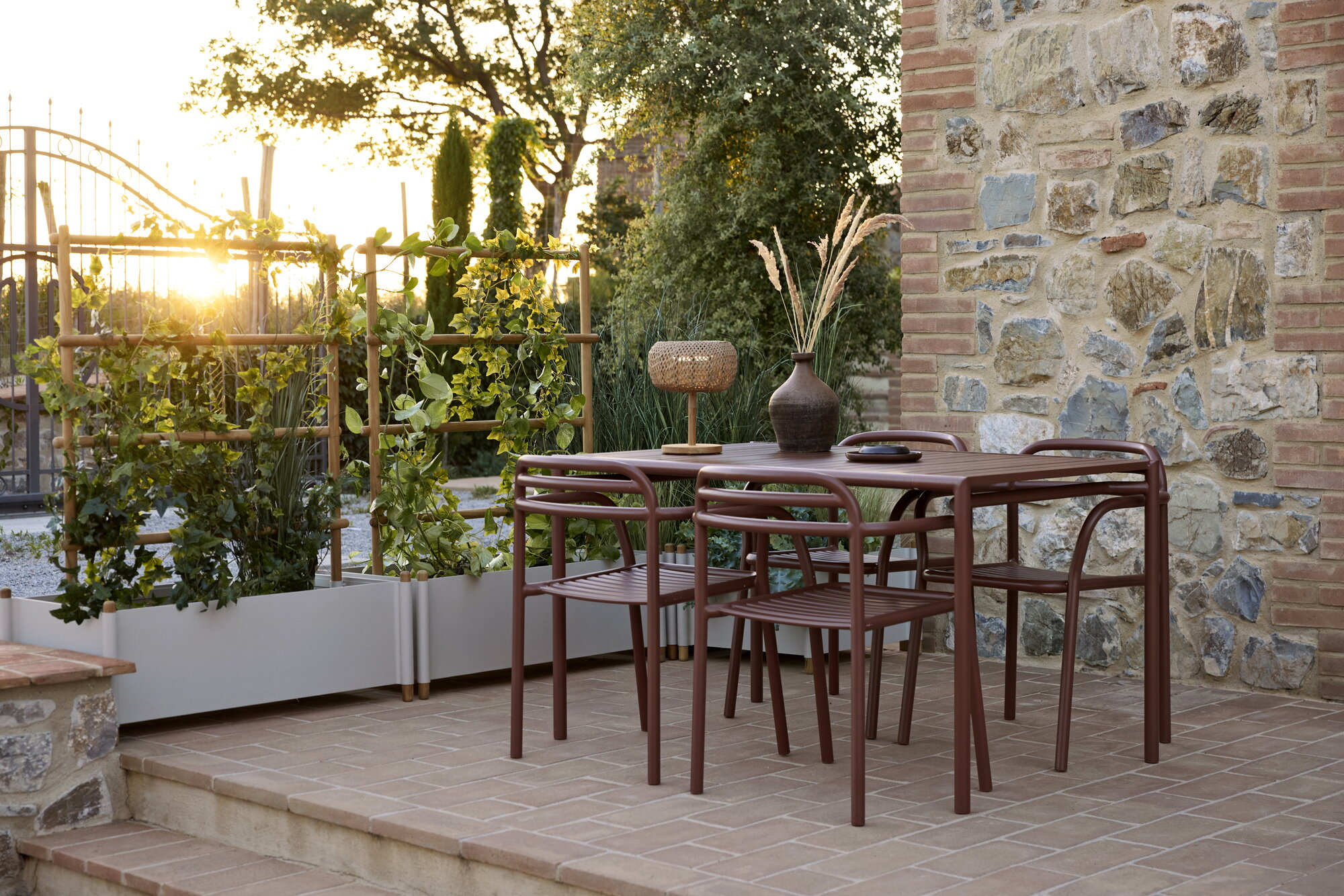 Cane-line Bliss arm chair, desert red | Finnish Design Shop