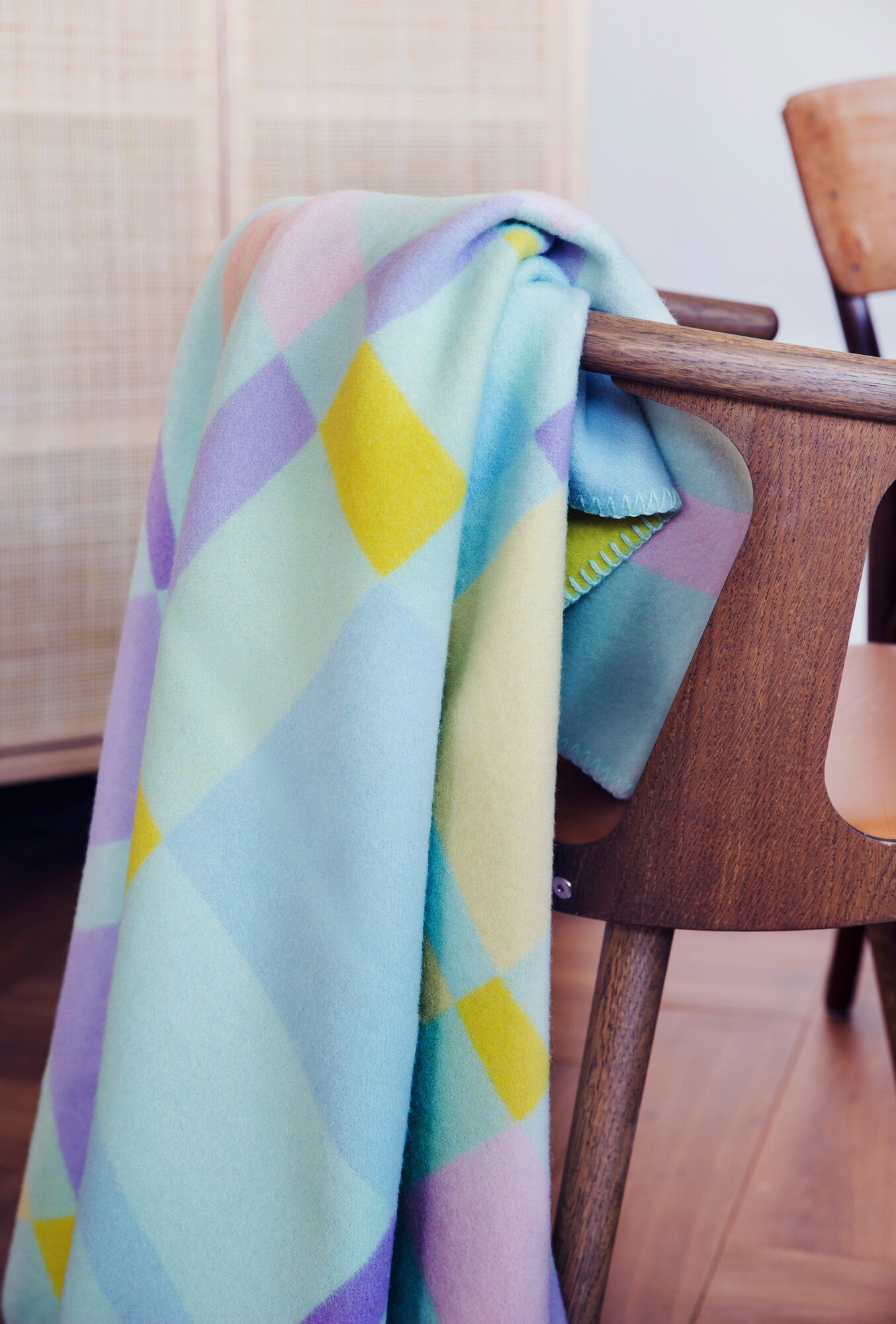 Røros Tweed City throw, 135 x 200 cm, pastel | Finnish Design Shop UK