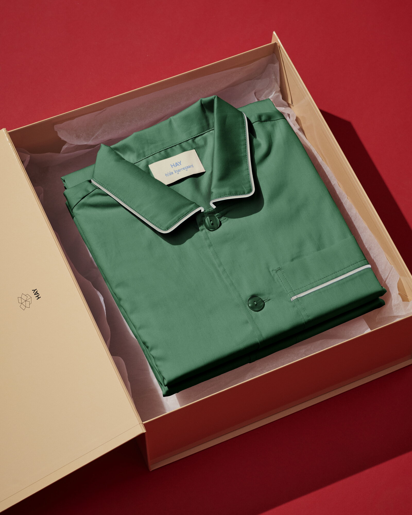 HAY Outline pyjama shirt, short-sleeved, emerald green | Finnish Design ...