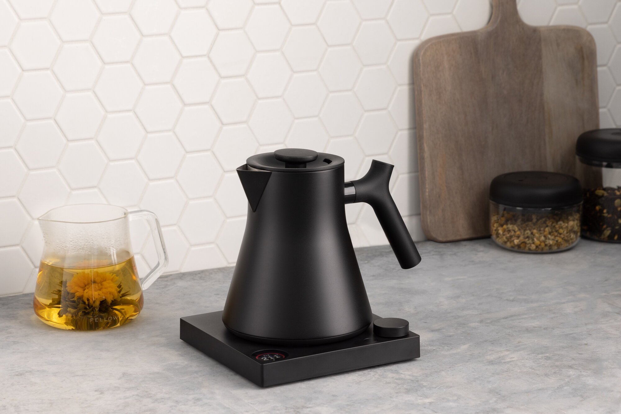 Fellow Corvo EKG Pro electric kettle, matte black | Finnish Design Shop