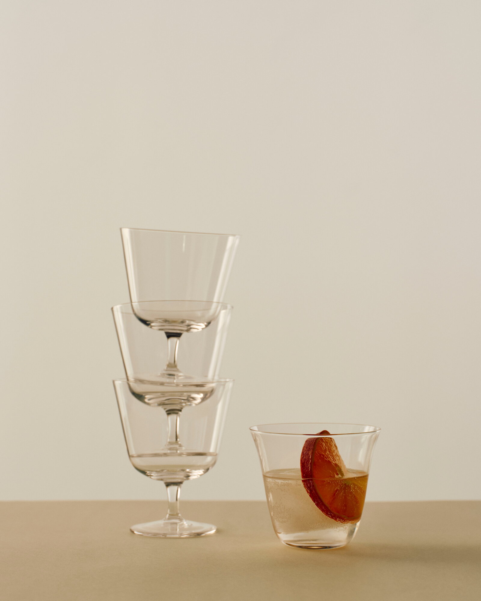 HAY Curve stem glass, set of 2, clear | Finnish Design Shop