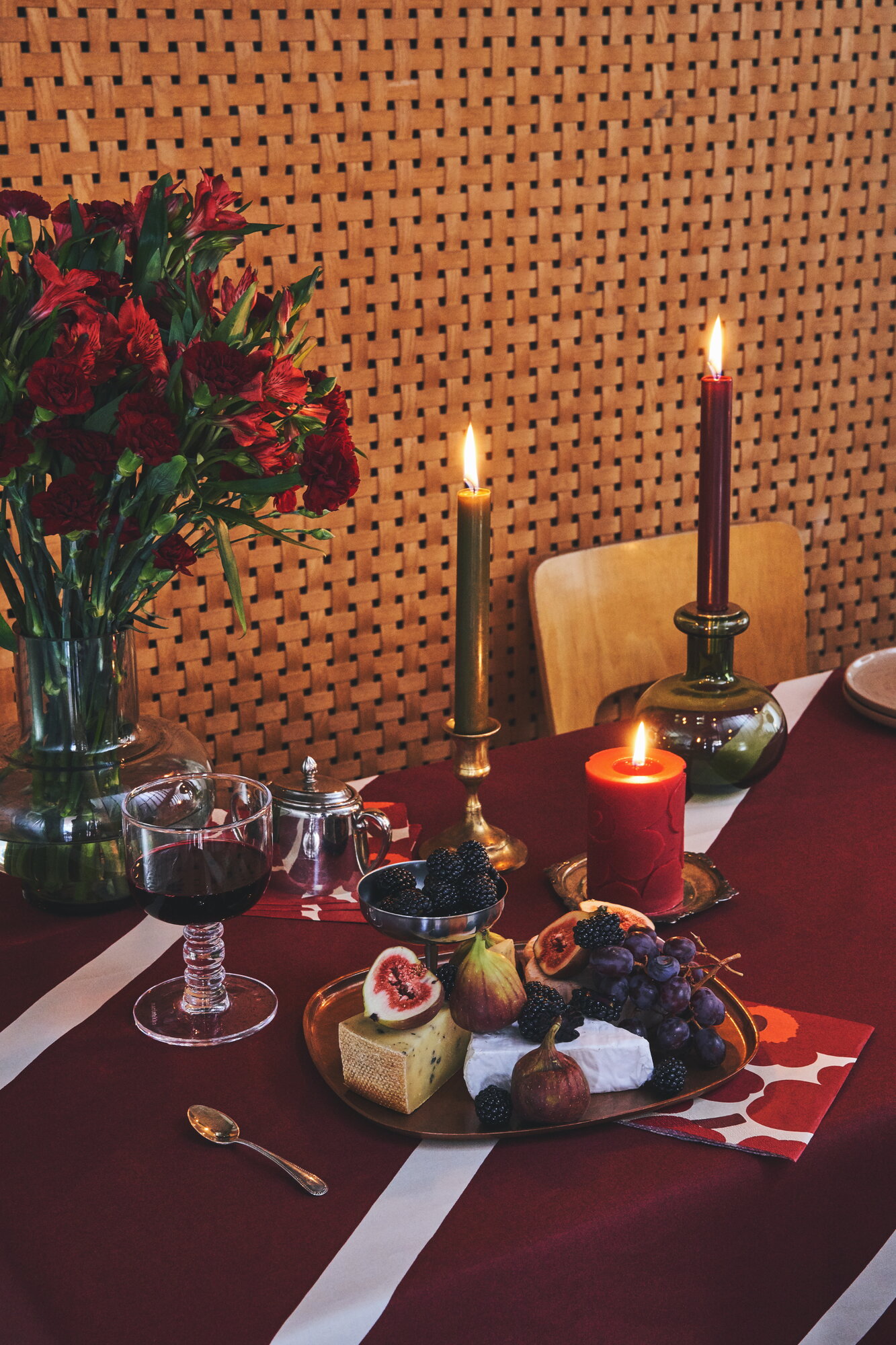 Havi Marimekko Unikko bougie pilier, 10 cm, rouge foncé | Finnish ...