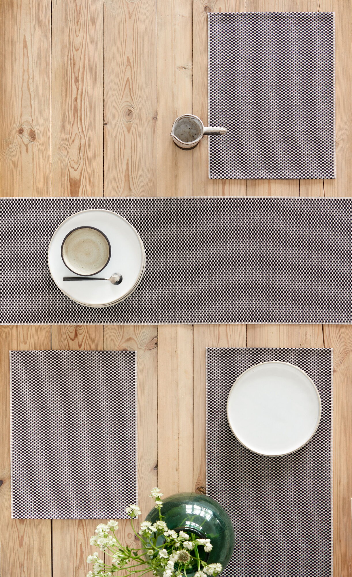 Woodnotes Morning table runner, 35 x 120 cm, black - stone | Finnish ...