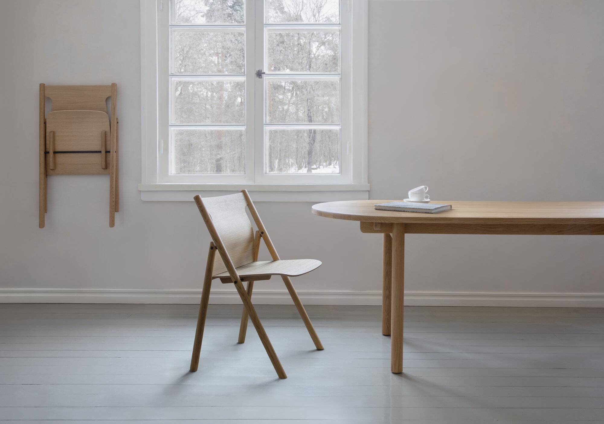 Nikari Faneeri folding chair, lacquered oak | Finnish Design Shop