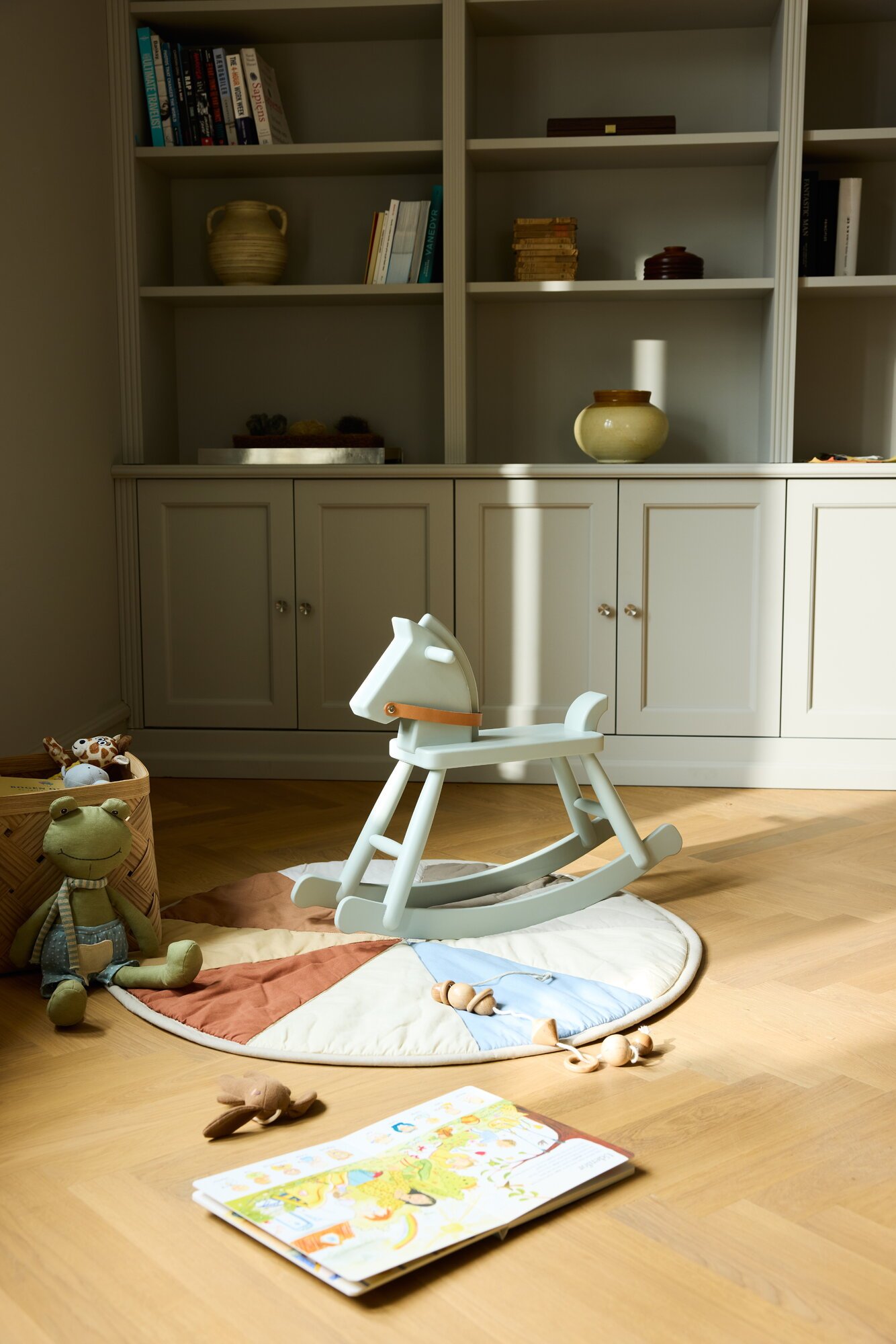 FDB Møbler P12 rocking horse, blue grey | Finnish Design Shop