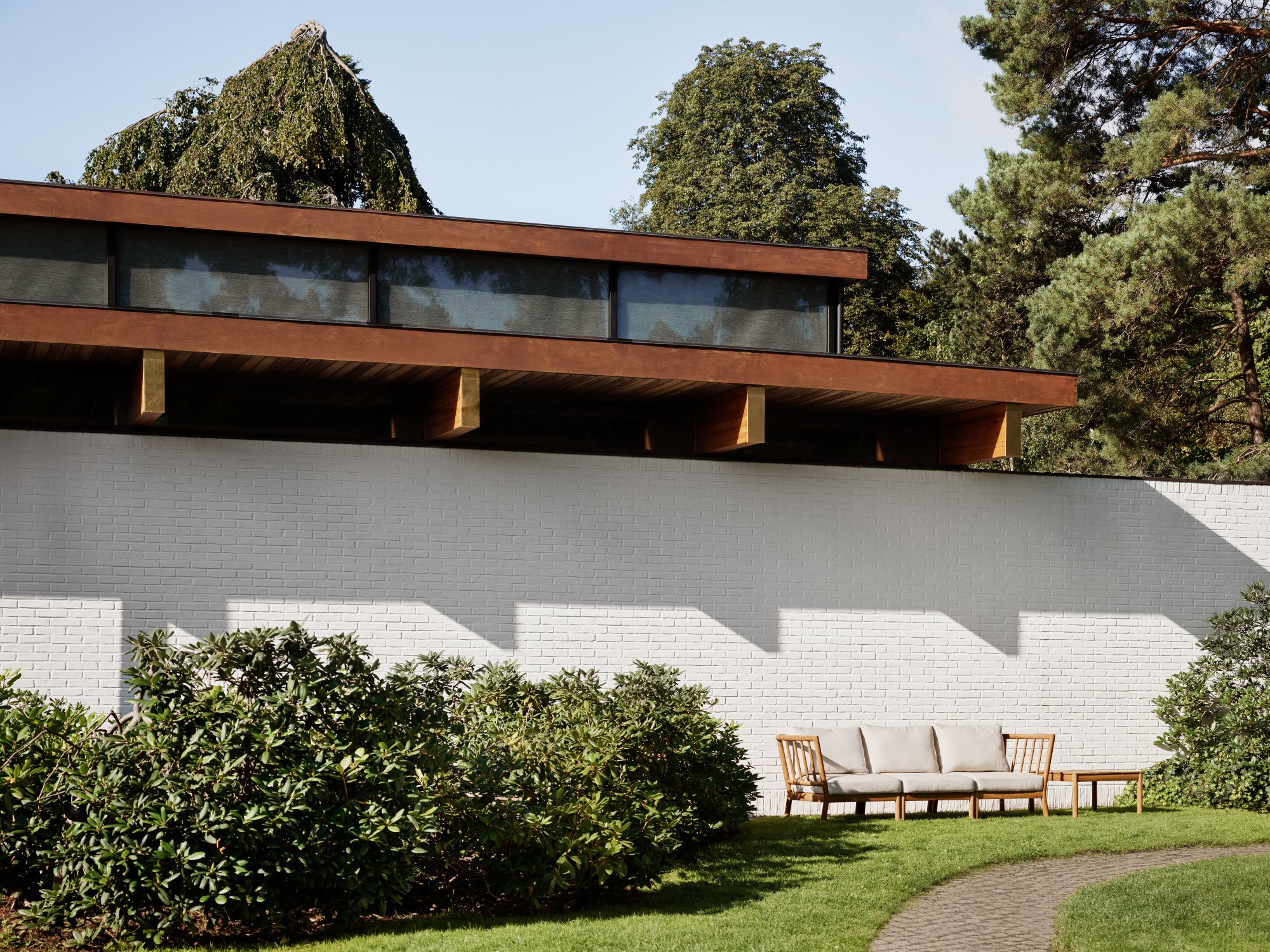 Skagerak Tradition lounge table, high, teak | Finnish Design Shop