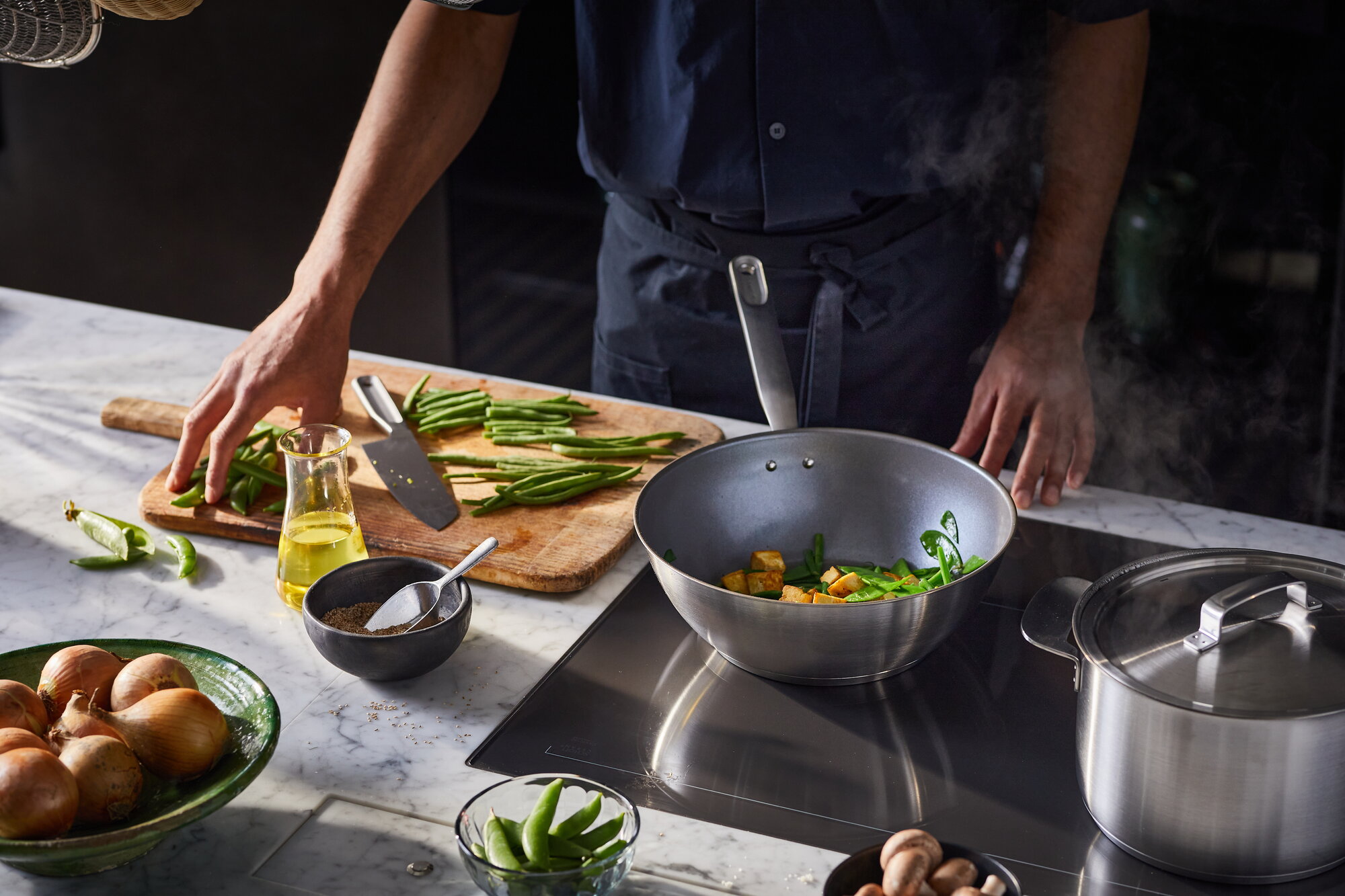 Fiskars All Steel wokkipannu, 28 cm | Finnish Design Shop