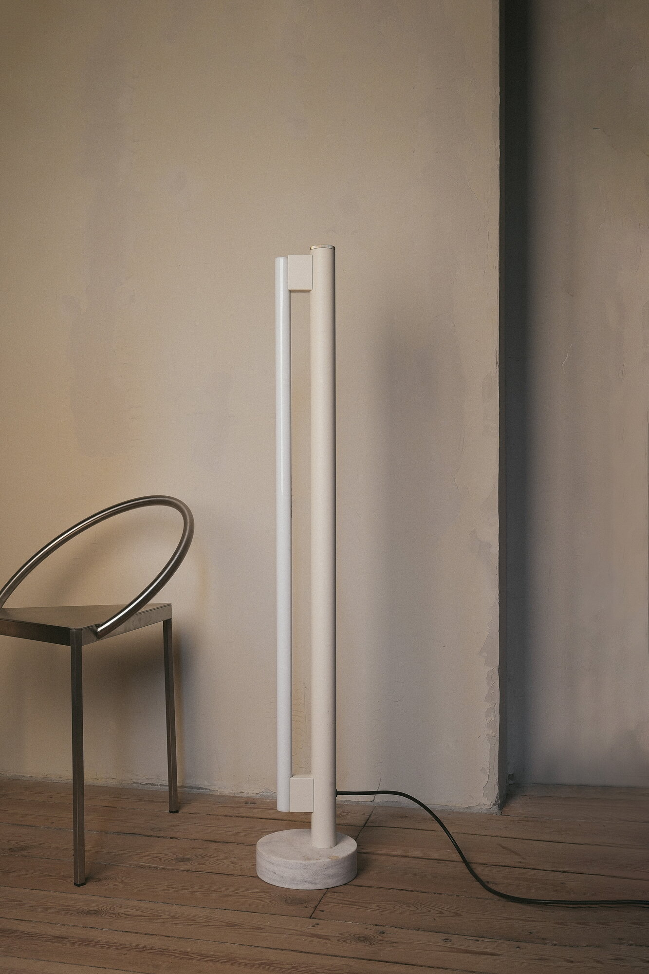 Frama Eiffel Single floor lamp, 100 cm, cream | Finnish Design Shop