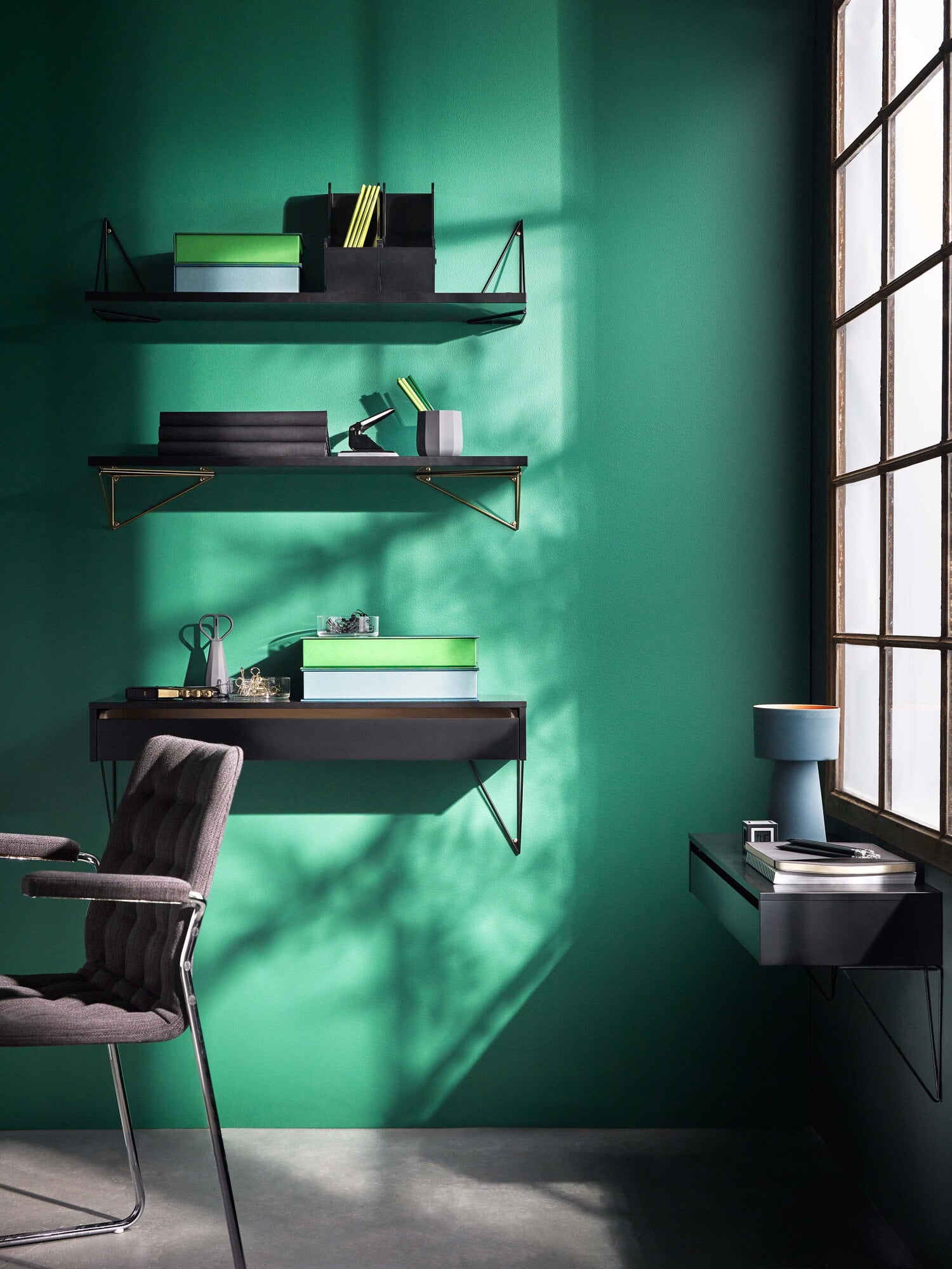 Maze Pythagoras L shelf, 80 x 27 cm, black | Finnish Design Shop