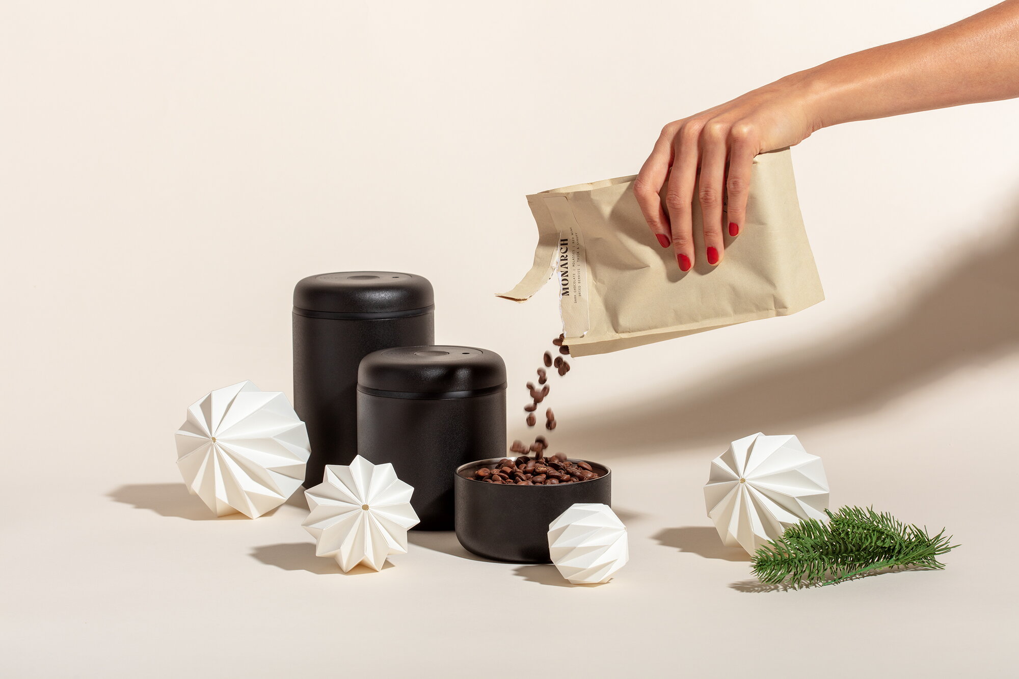 Fellow Atmos säilytyspurkki, 0,7 L, matta musta | Finnish Design Shop