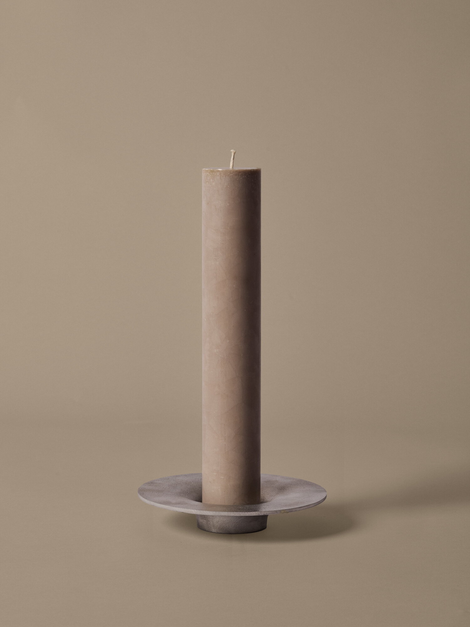 Ferm Living Soothe block candle holder, aluminium | Finnish Design Shop CH