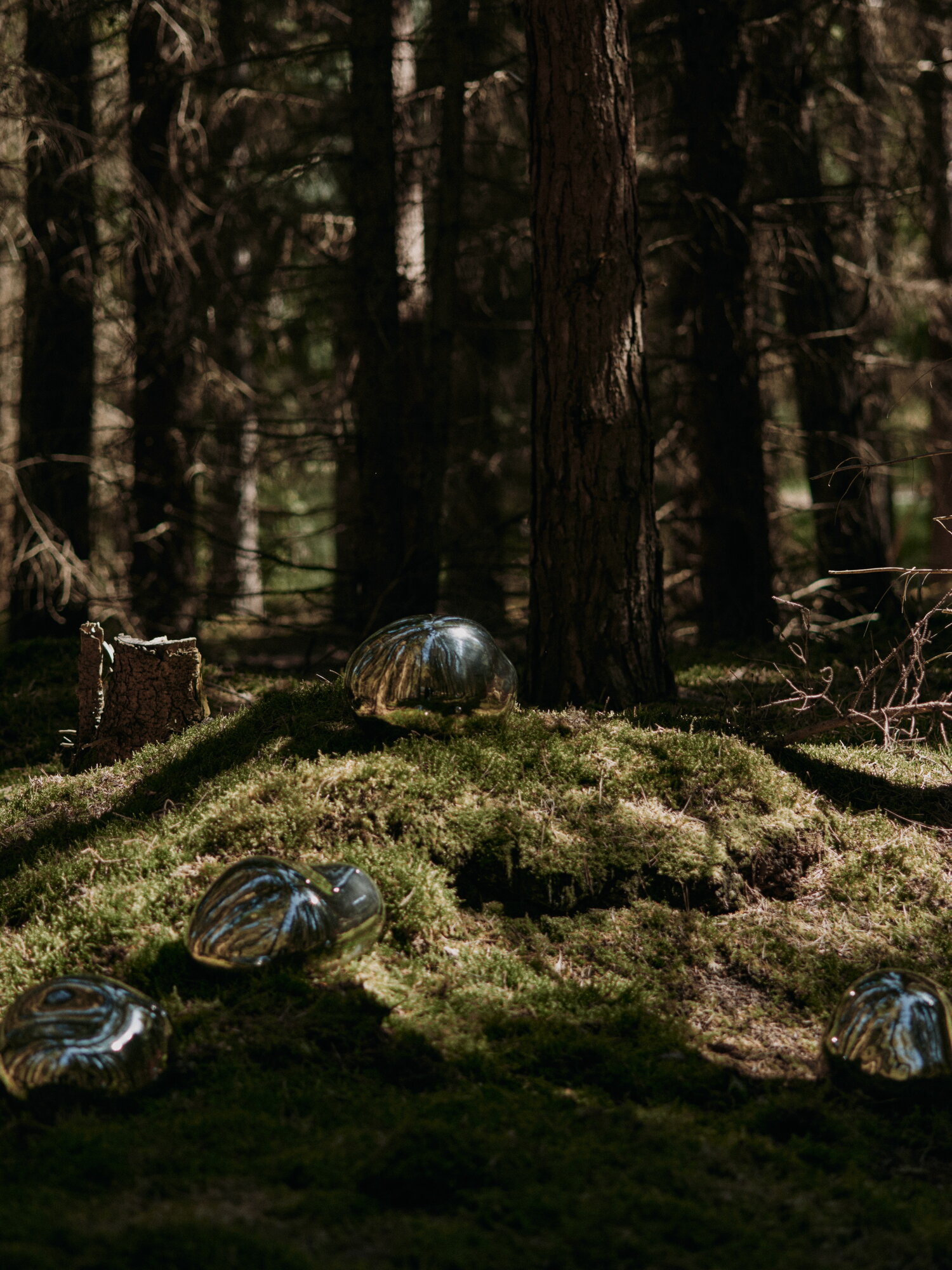 Ferm Living Bellure Piece decorative object, round, silver | Finnish ...