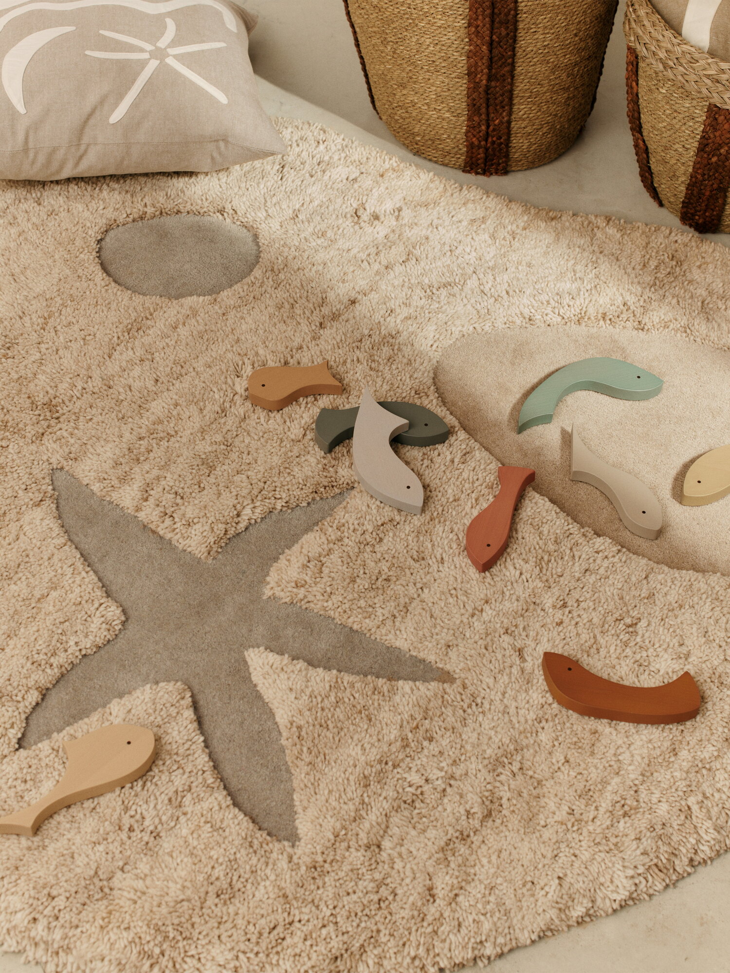 Ferm Living Kove tuftattu matto, 130 cm, luonnonvalkoinen | Finnish ...