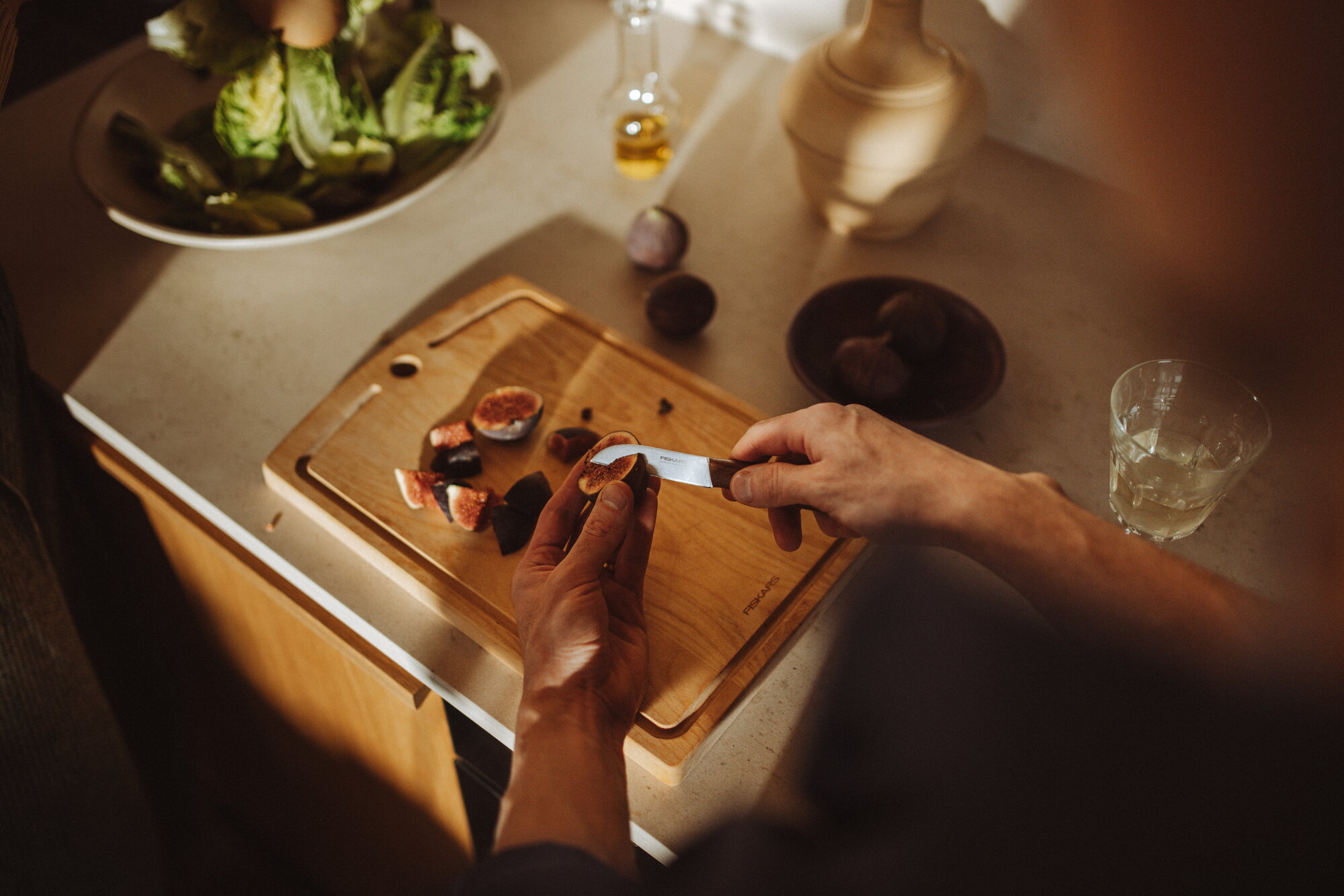 Fiskars Couteau à peler Folken, 7 cm | Finnish Design Shop