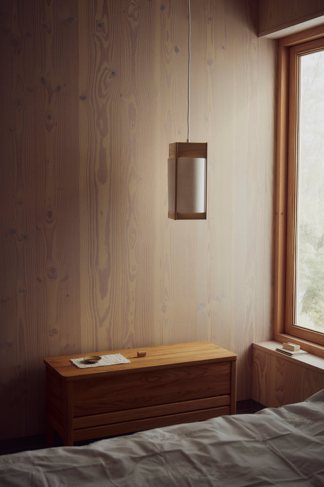 Form & Refine A Line storage bench, 90 cm, oak | Finnish Design Shop
