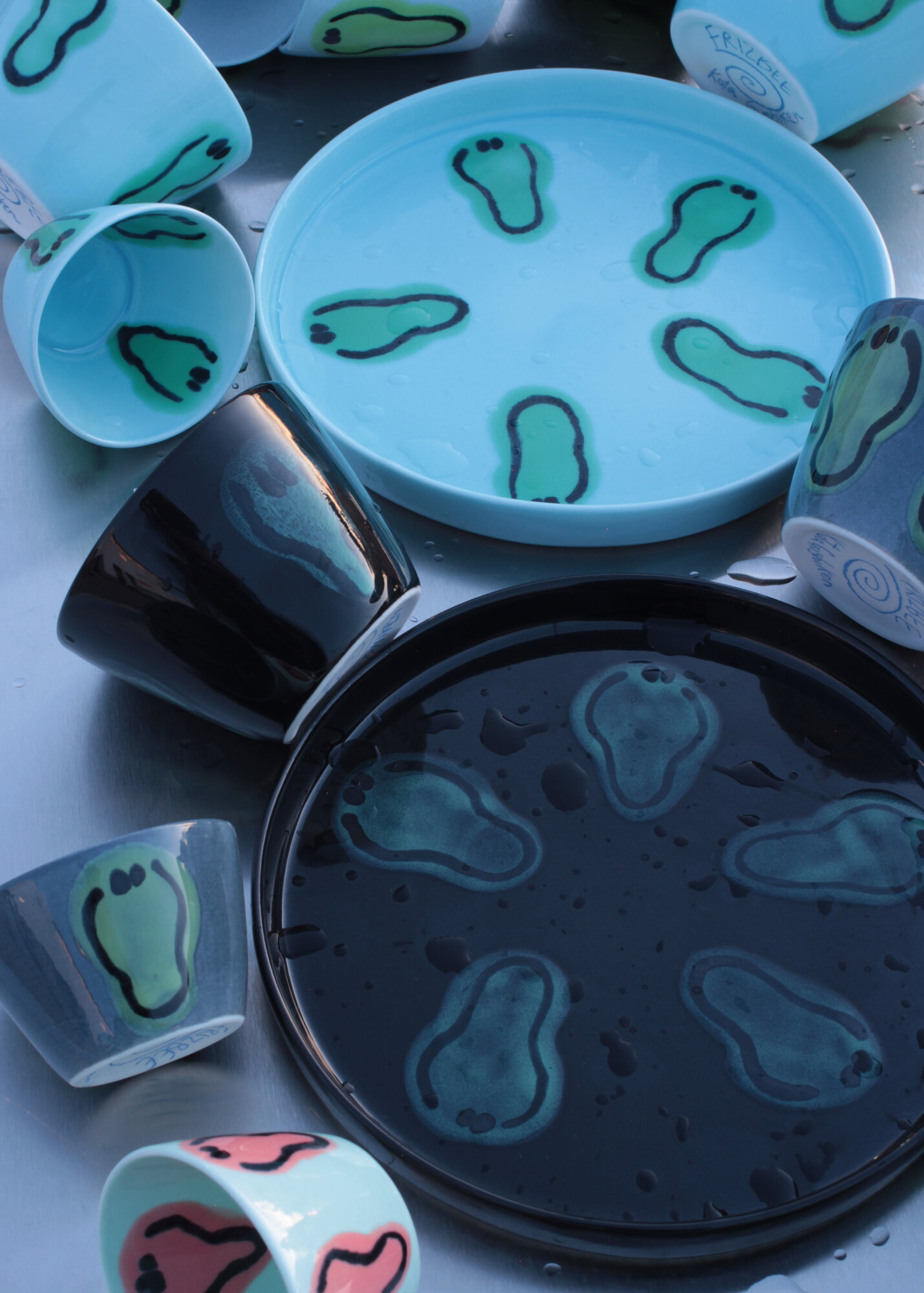 Frizbee Ceramics Baby plate, KOTA ciel | Finnish Design Shop