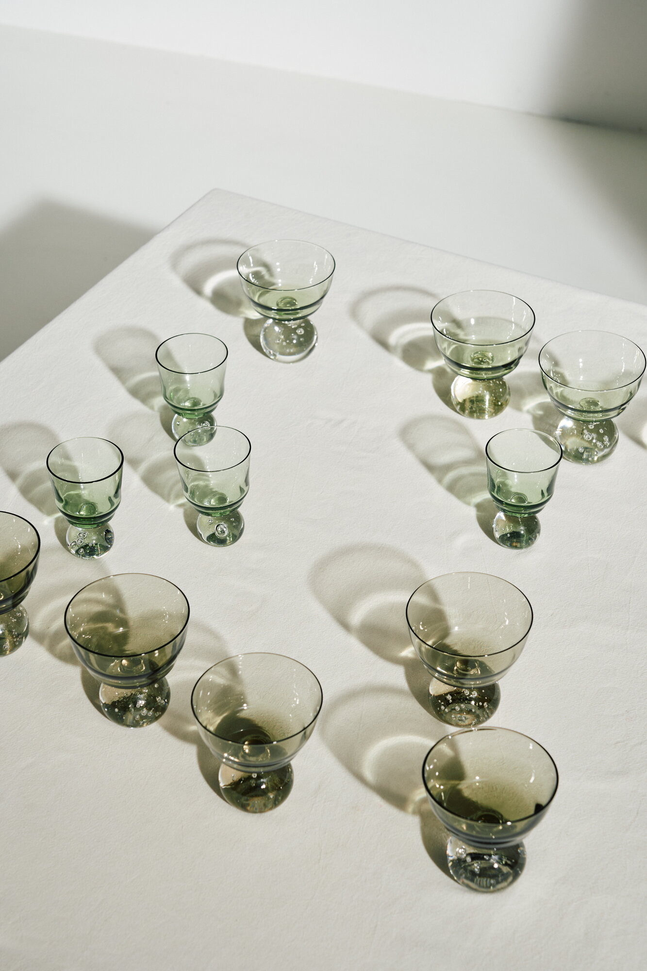 Serax Eternal Snow stem glass, M, green | Finnish Design Shop
