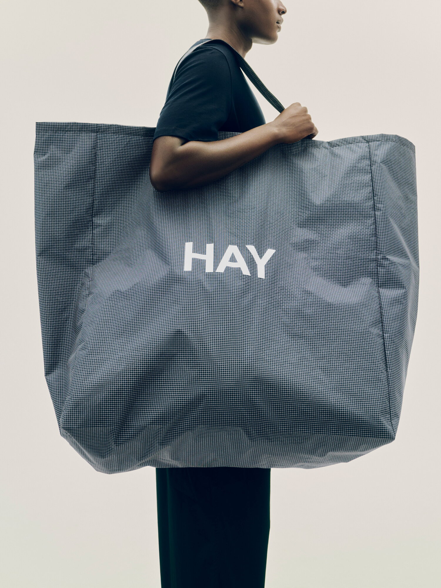 HAY Grid X-large bag, dark blue | Finnish Design Shop CH