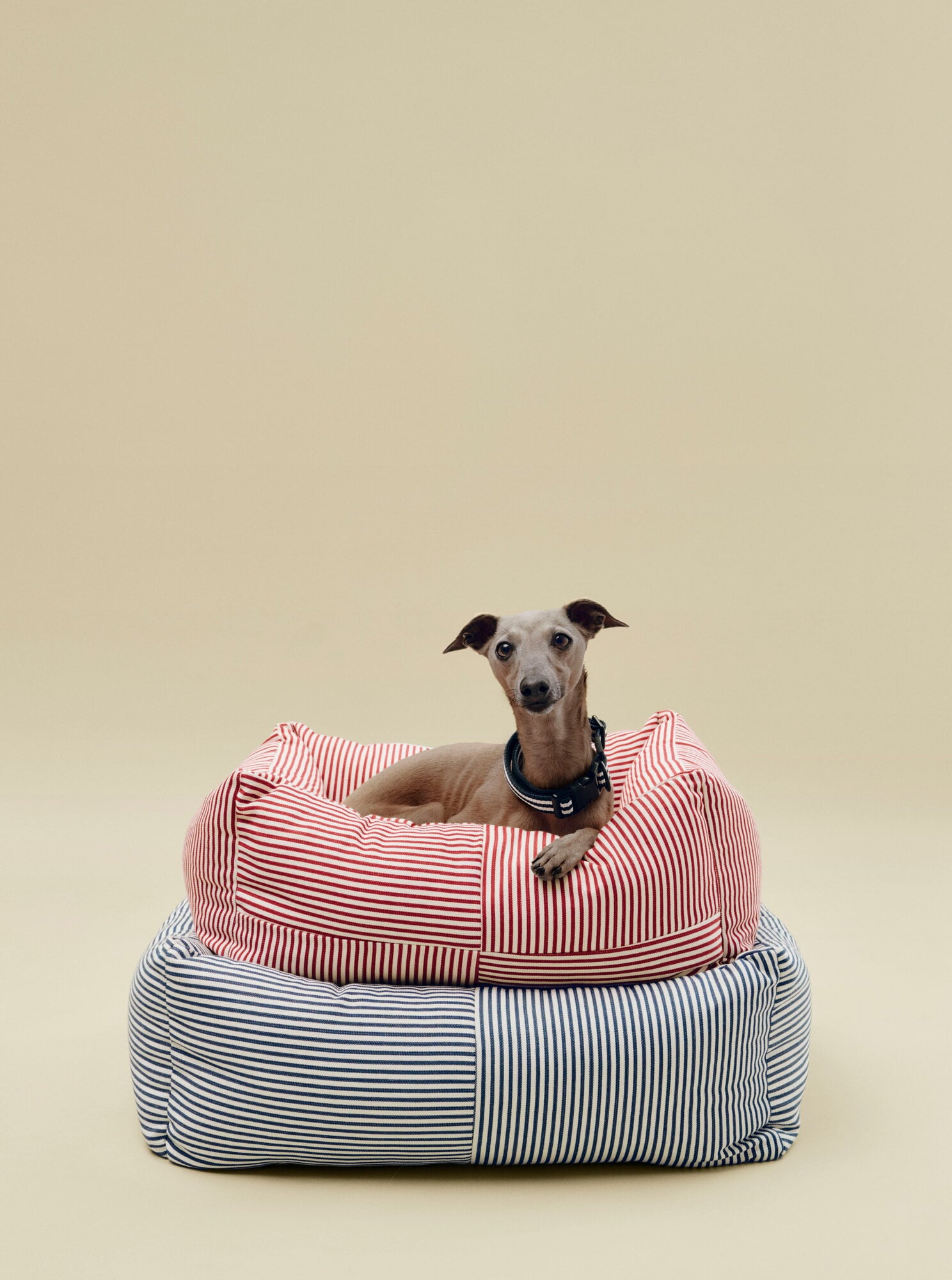 HAY Dogs bed, M, stripe, red - white | Finnish Design Shop