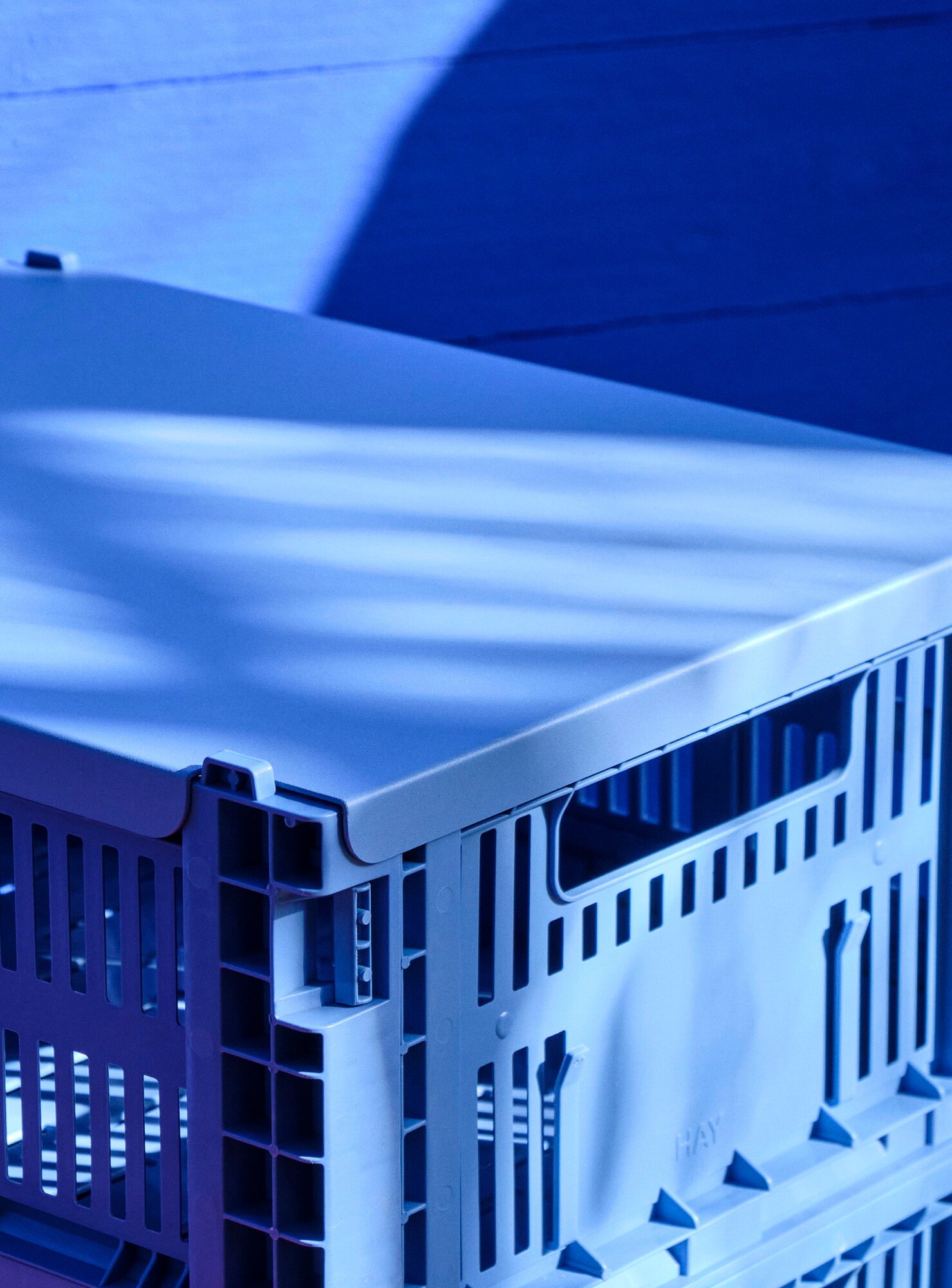 HAY Colour Crate, M, recycled plastic, electric blue | Finnish Design Shop