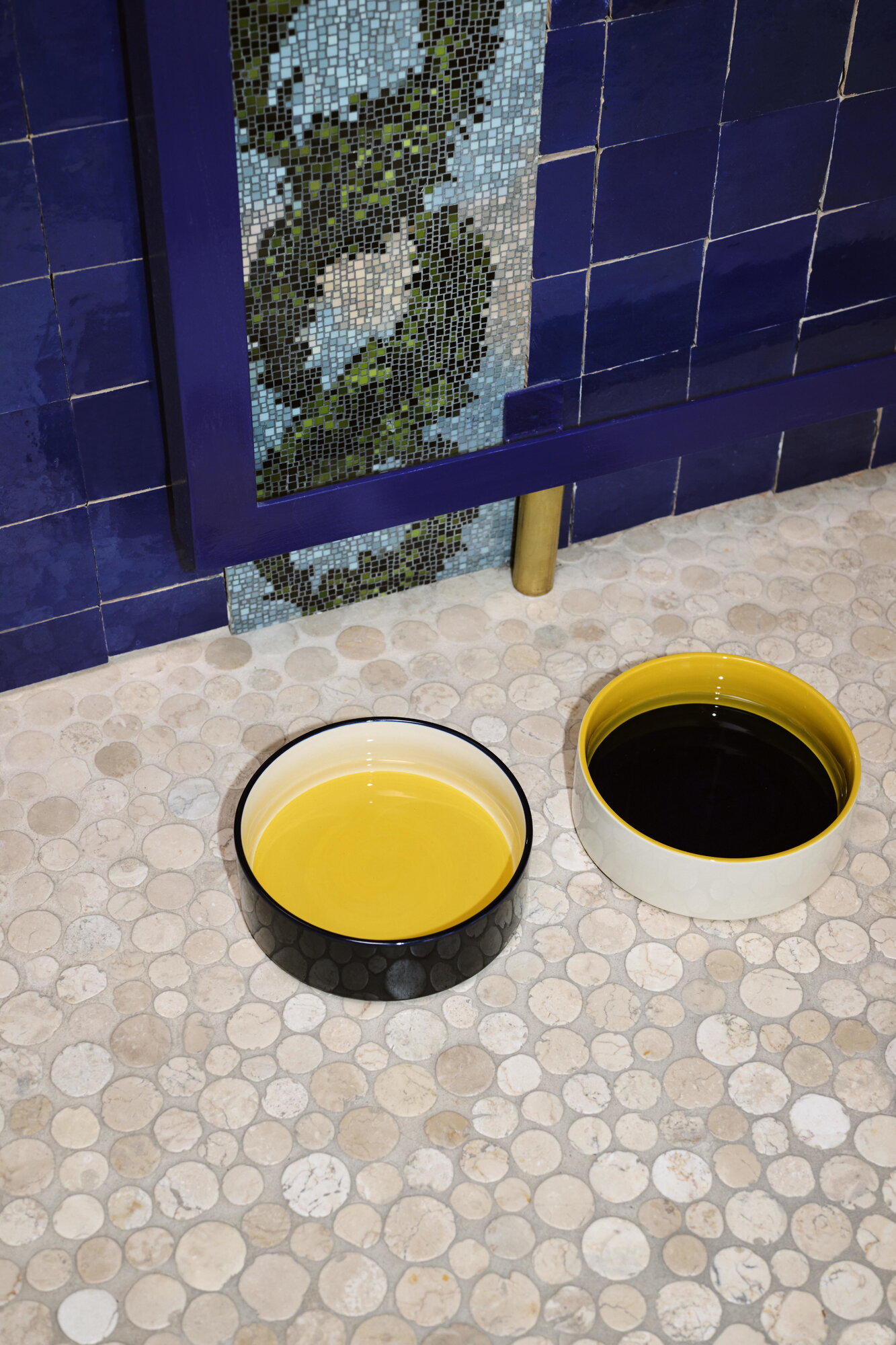 HAY Dogs bowl, L, blue - yellow | Finnish Design Shop