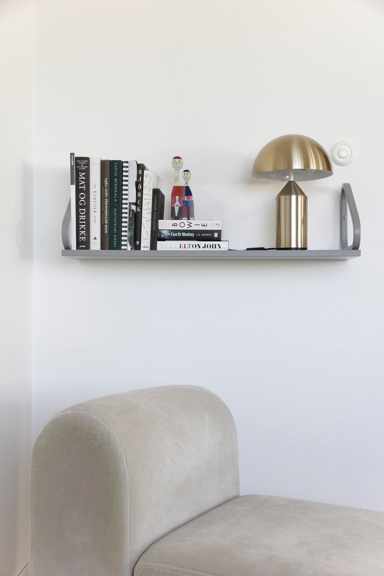 Oluce Atollo 238 table lamp, gold | Finnish Design Shop