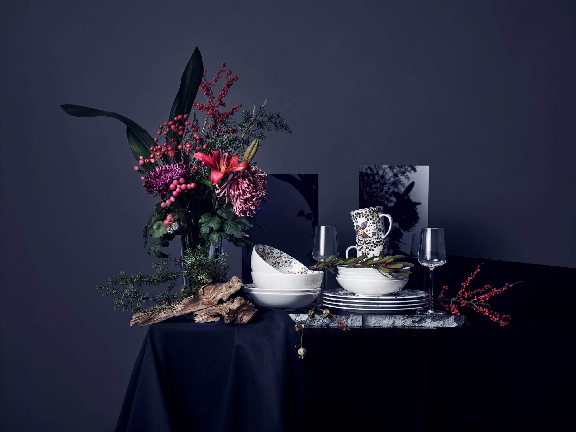 Iittala Taika plate 27 cm, white | Finnish Design Shop