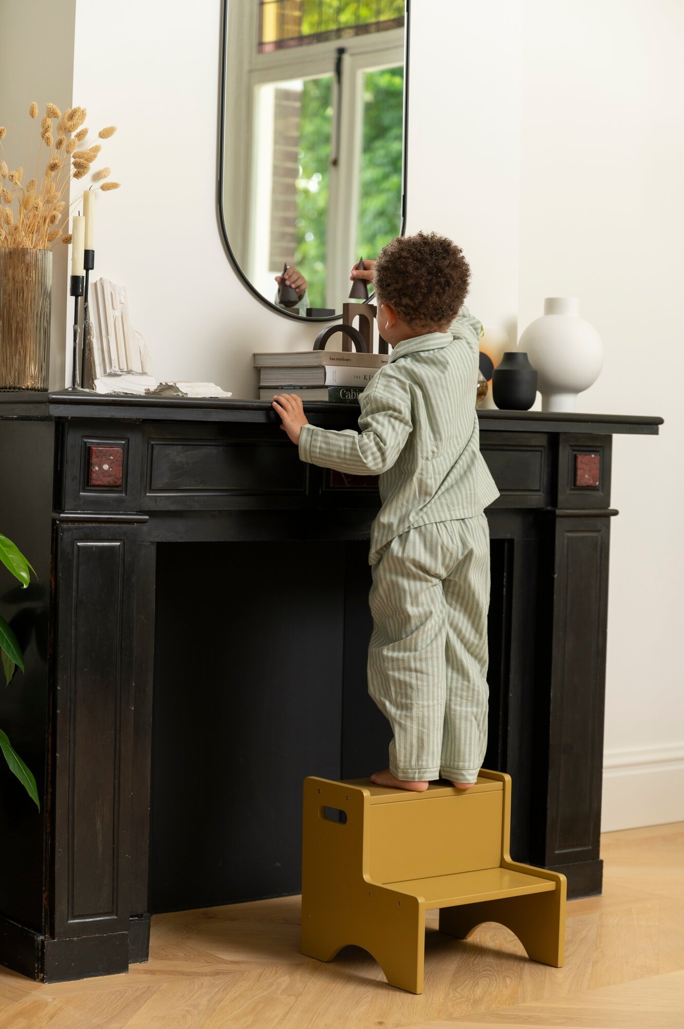 Nofred Step Up step ladder, curry | Finnish Design Shop