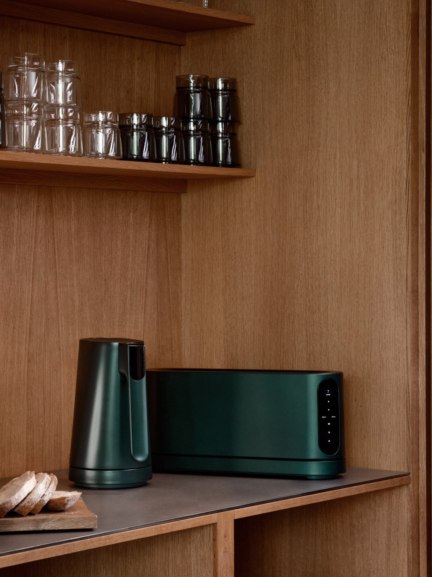 Jacob Jensen Long Slot toaster, green | Finnish Design Shop