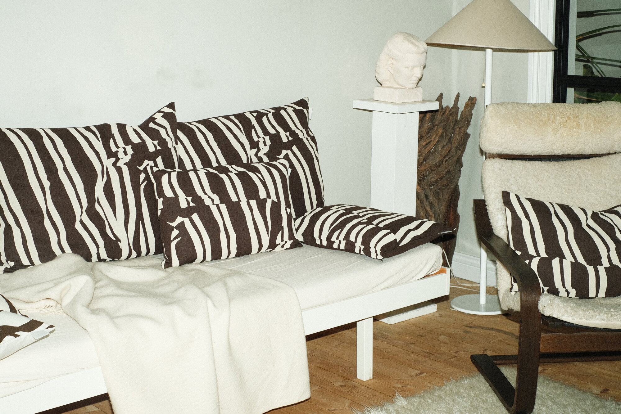 Saana ja Olli In My Own Time cushion cover, 40 x 60 cm, dark brown ...