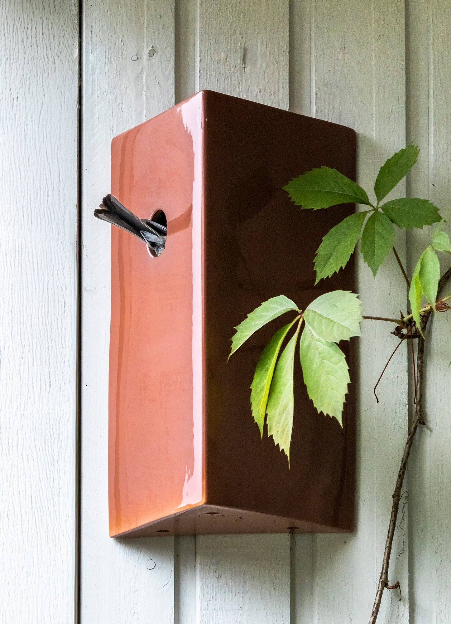 Pidät Koti ceramic birdhouse, brick | Finnish Design Shop