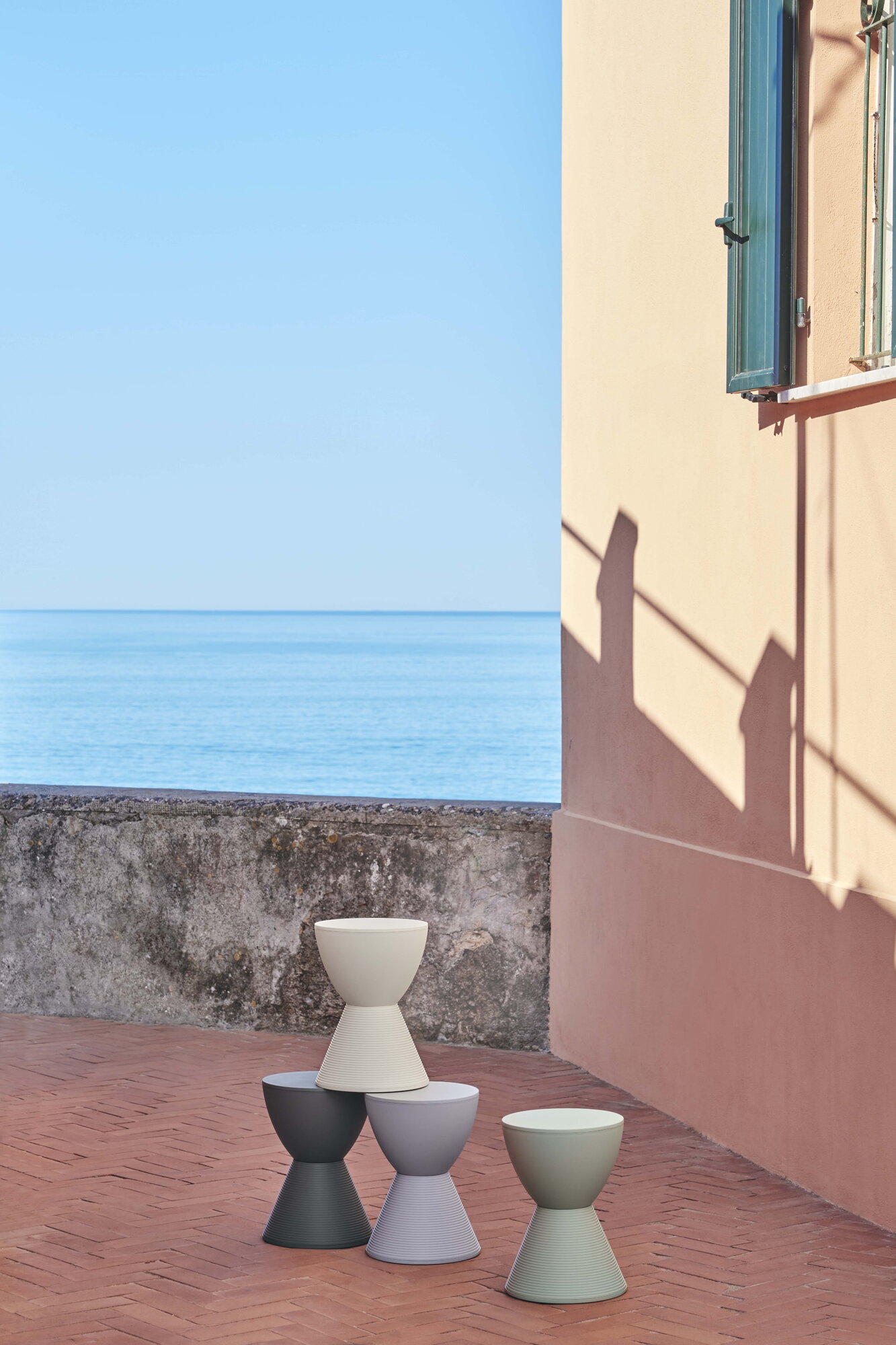 Kartell Tabouret Prince Aha, lavande grise | Finnish Design Shop