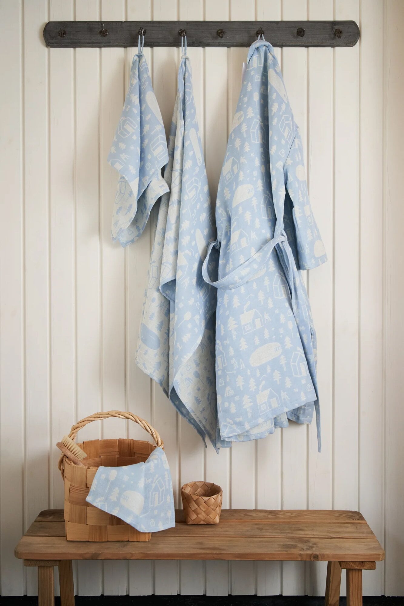 Kauniste Sauna bath robe, light blue | Finnish Design Shop