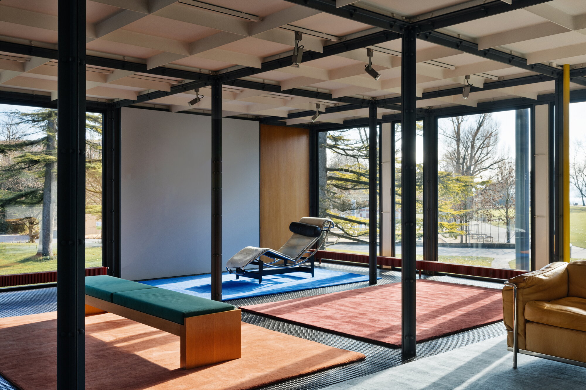 LAYERED Solid wool rug, ruby red | Finnish Design Shop