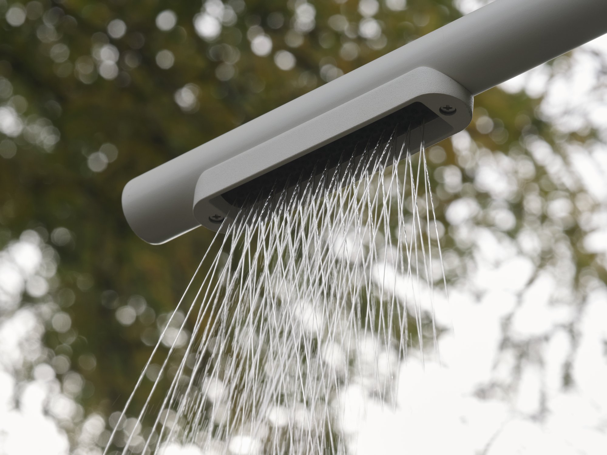 ZEE Levantine outdoor shower, white | Finnish Design Shop