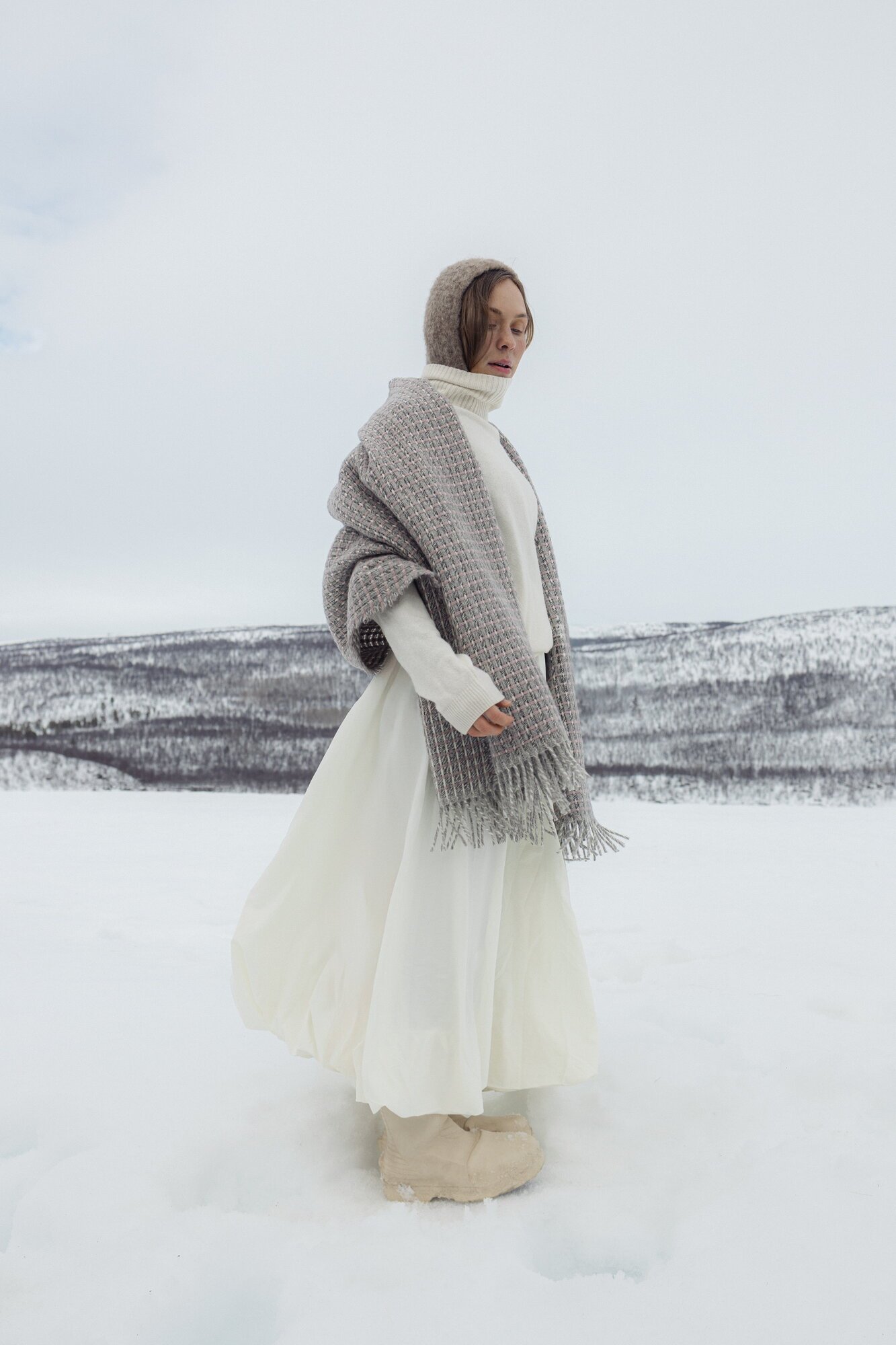 Lapuan Kankurit Havas blanket, 140 x 180 cm, rose | Finnish Design Shop