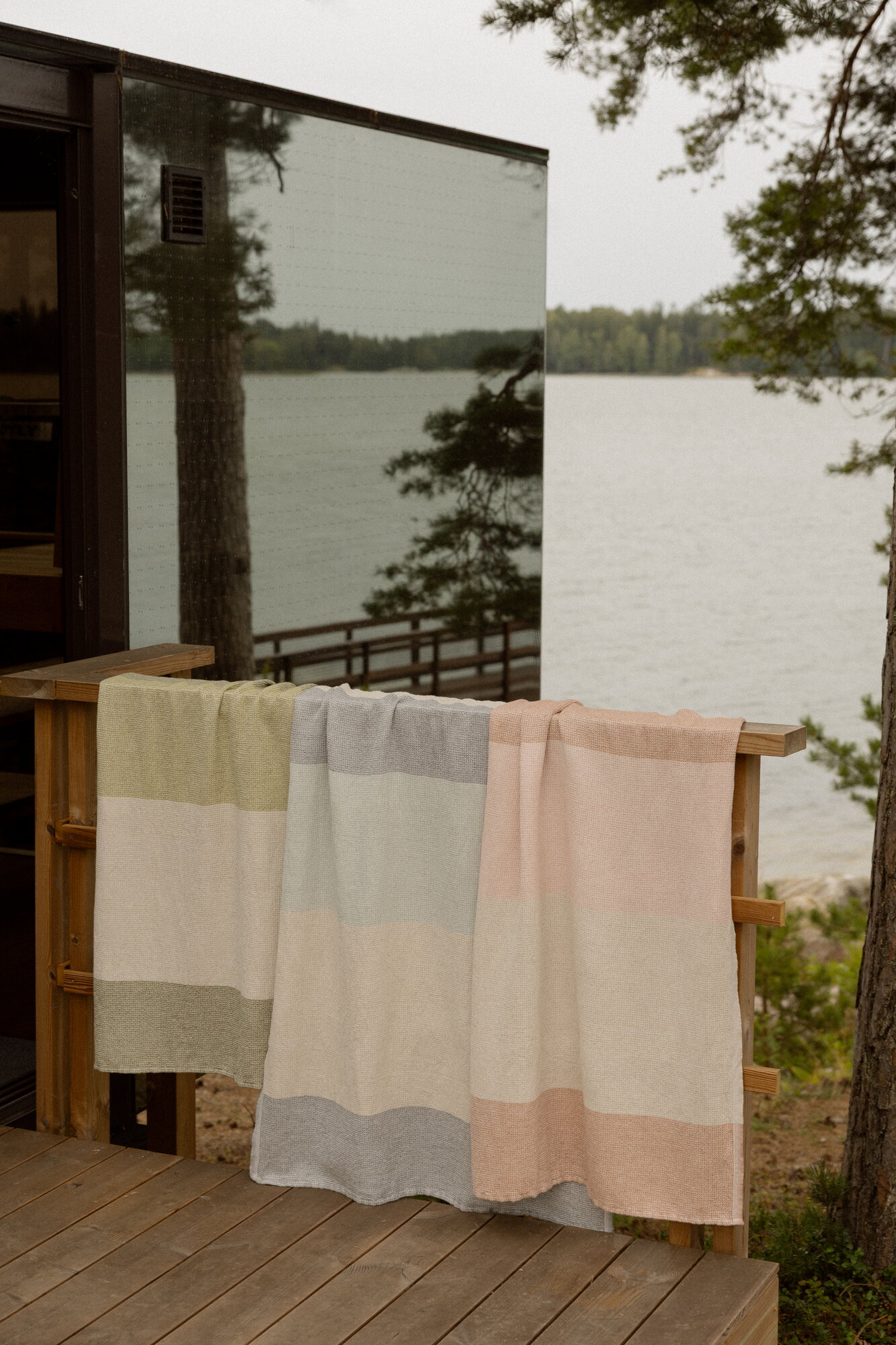 Lapuan Kankurit Terva bath towel, multi - avocado - olive | Finnish ...