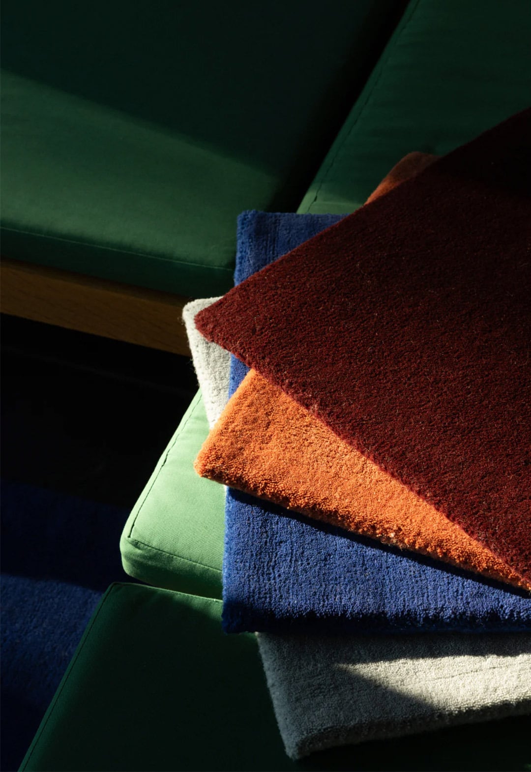 LAYERED Solid wool rug, ruby red | Finnish Design Shop