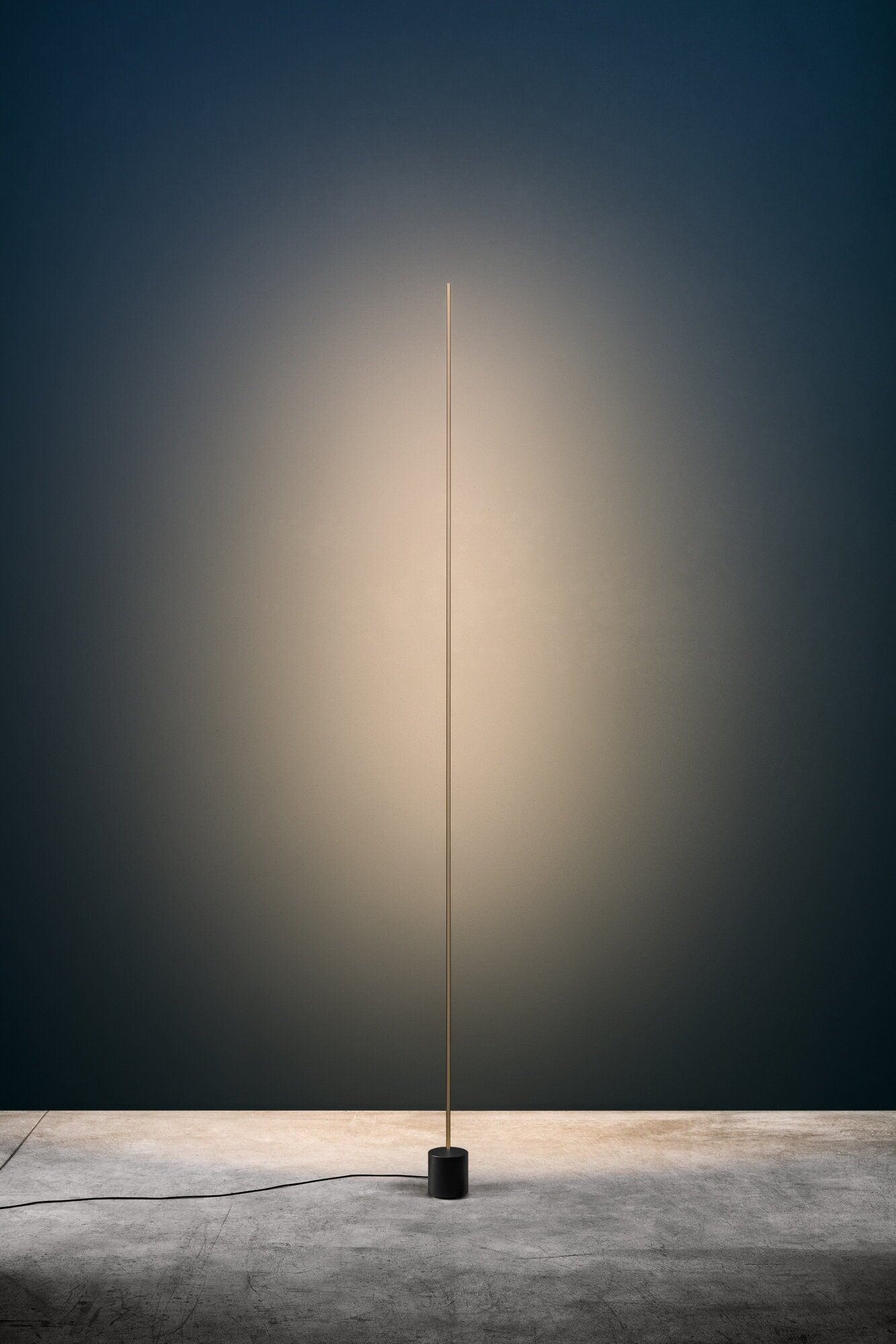 Catellani & Smith Light Stick lattiavalaisin, satiinikulta | Finnish ...