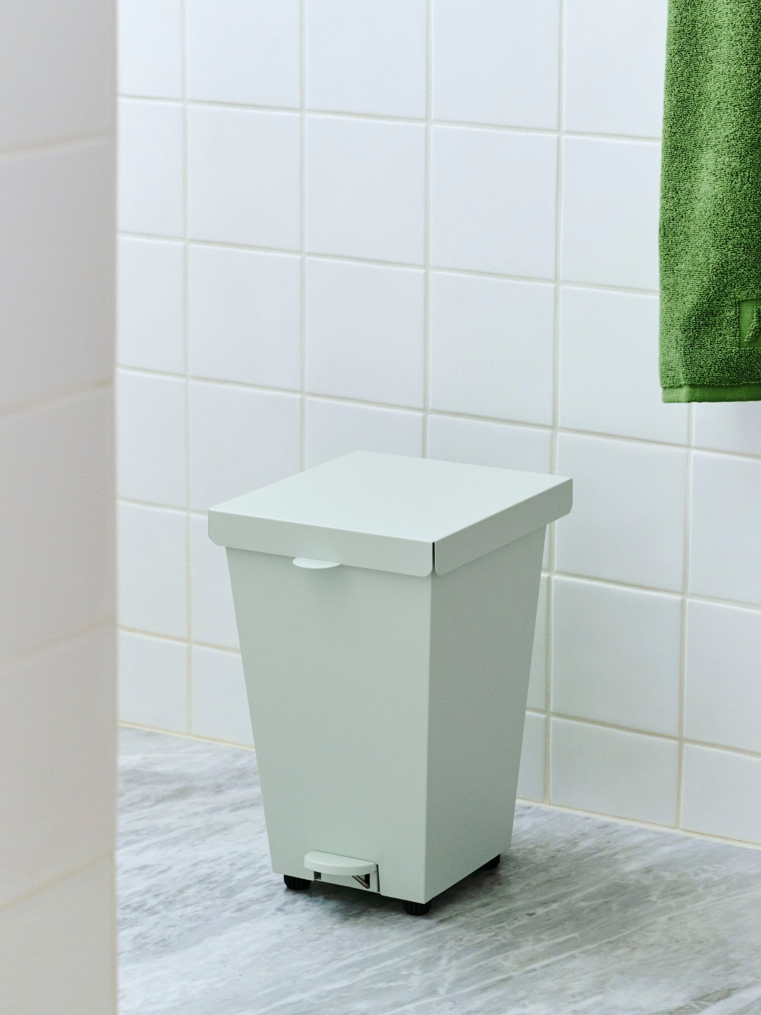 HAY Loop Bin, 8 l, mjuk mint | Finnish Design Shop
