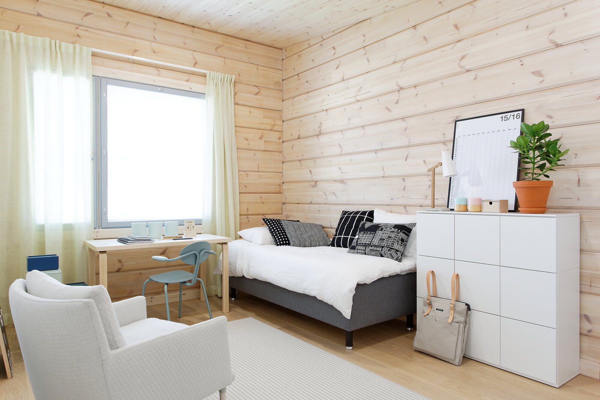 Lundia Fuuga cabinet, 96 cm, 9 doors, white | Finnish Design Shop