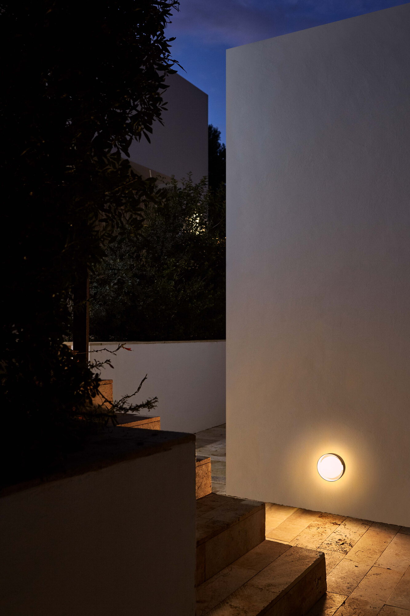 Marset Plaff-On IP65 plafondi, musta | Finnish Design Shop