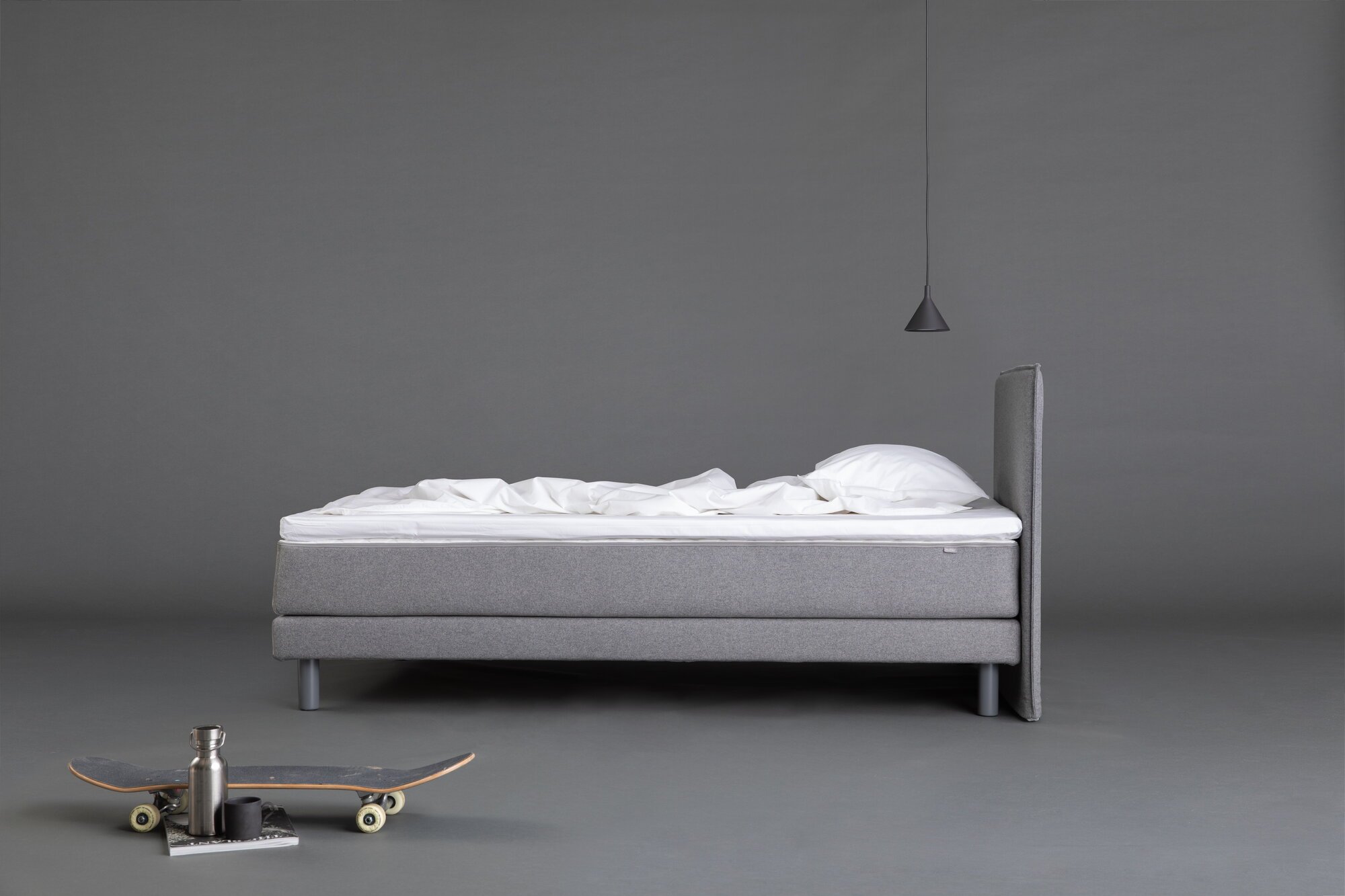 Matri Aina Bett, 120 × 200 cm, Hellgrau | Finnish Design Shop