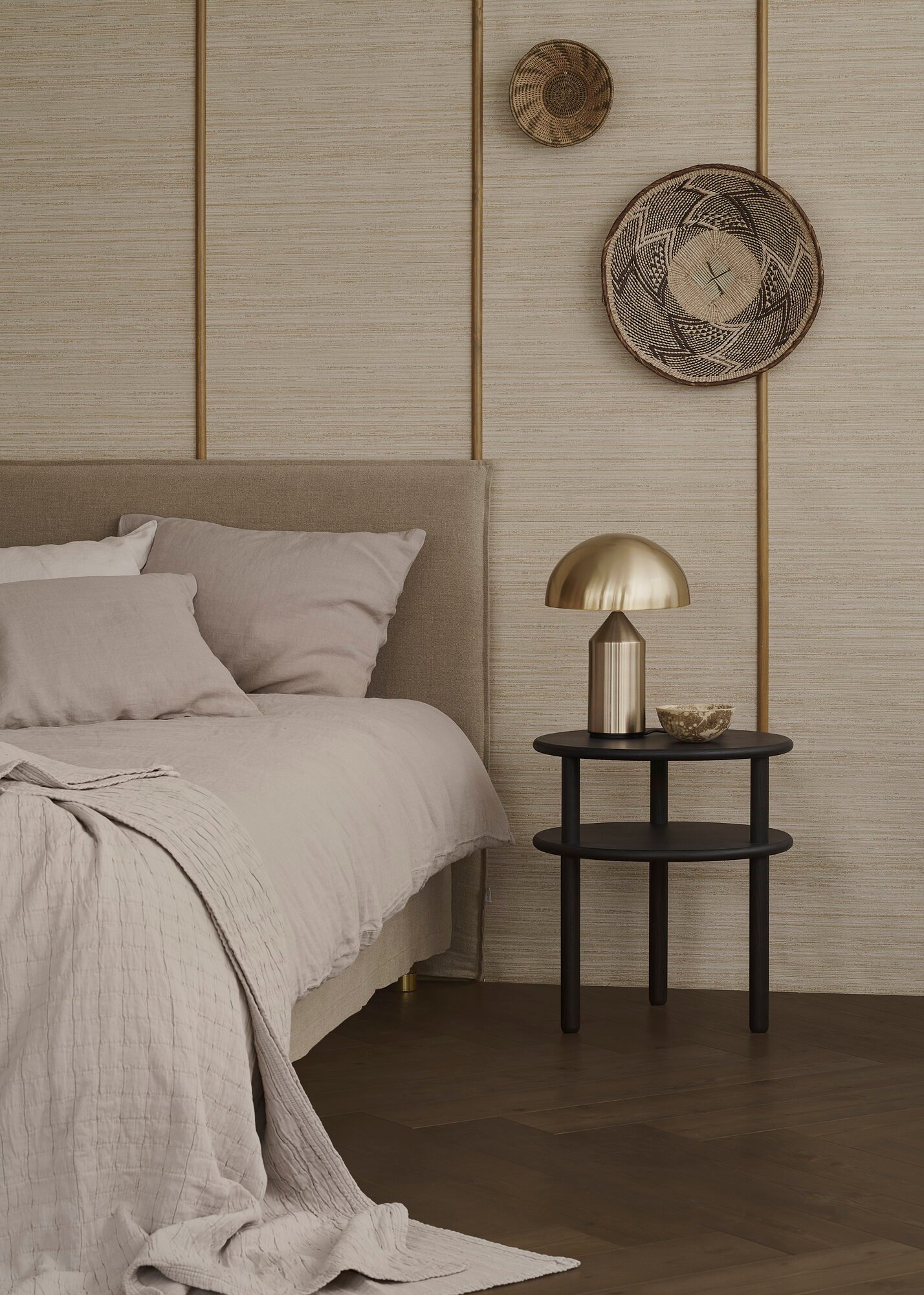 Oluce Atollo 238 table lamp, gold | Finnish Design Shop