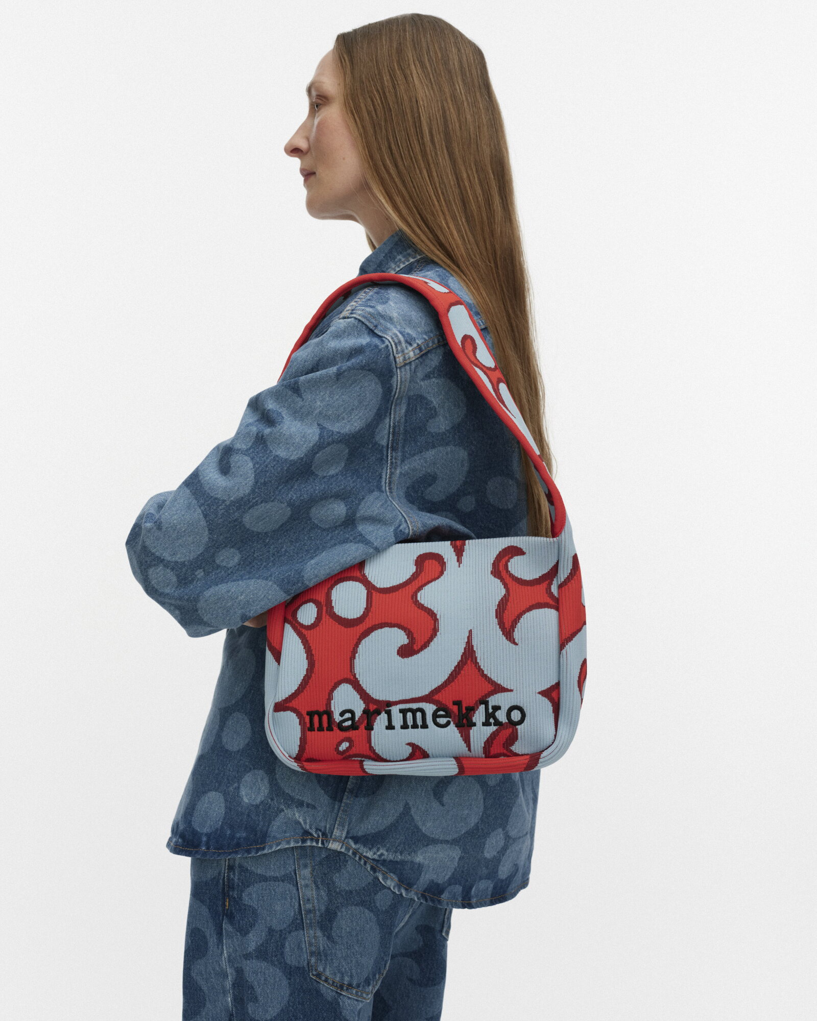 Marimekko Knitted Shoulderbag Keidas, light blue - red | Finnish Design ...