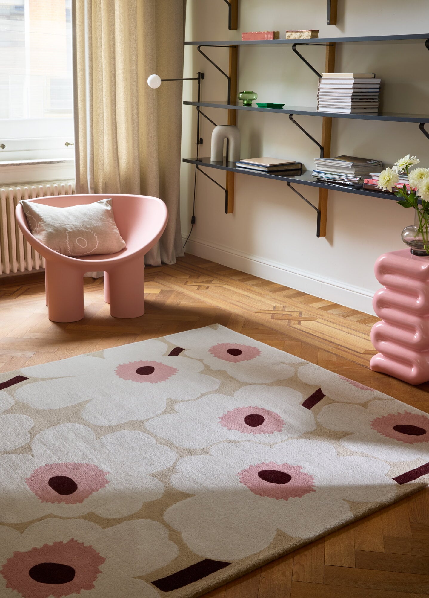 Marimekko Unikko rug, beige - pink | Finnish Design Shop