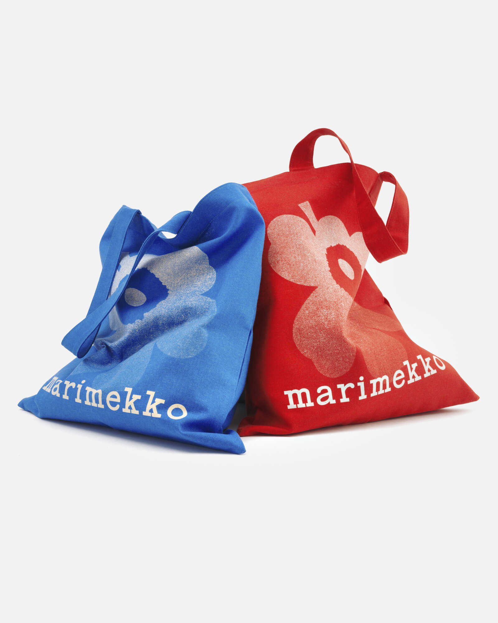 Marimekko Vankka Unikko tote bag, red - off-white | Finnish Design Shop