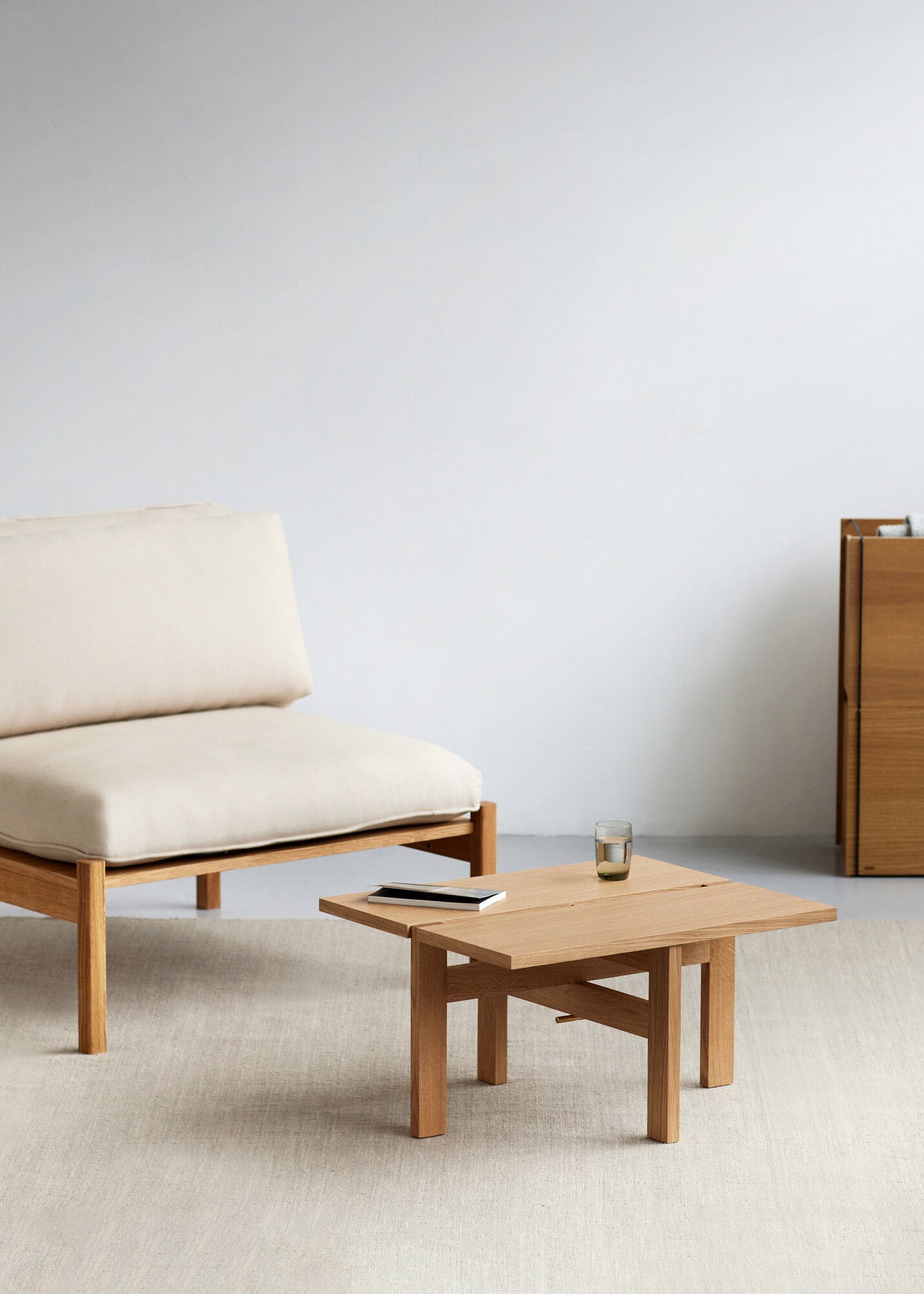 Moebe Rectangular coffee table, 60 cm, oak | Finnish Design Shop