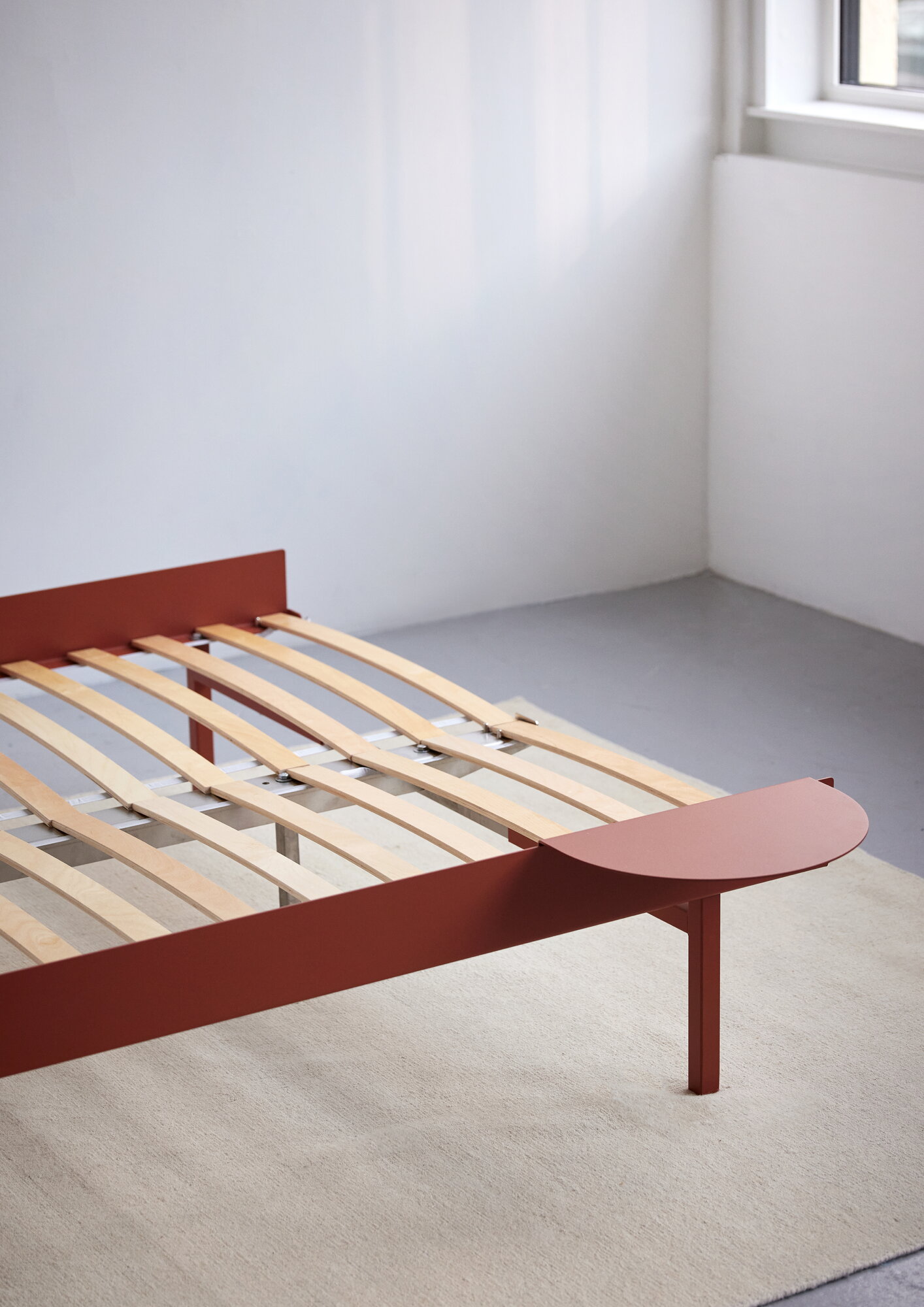 Moebe Bed, 90-180 cm, terracotta | Finnish Design Shop